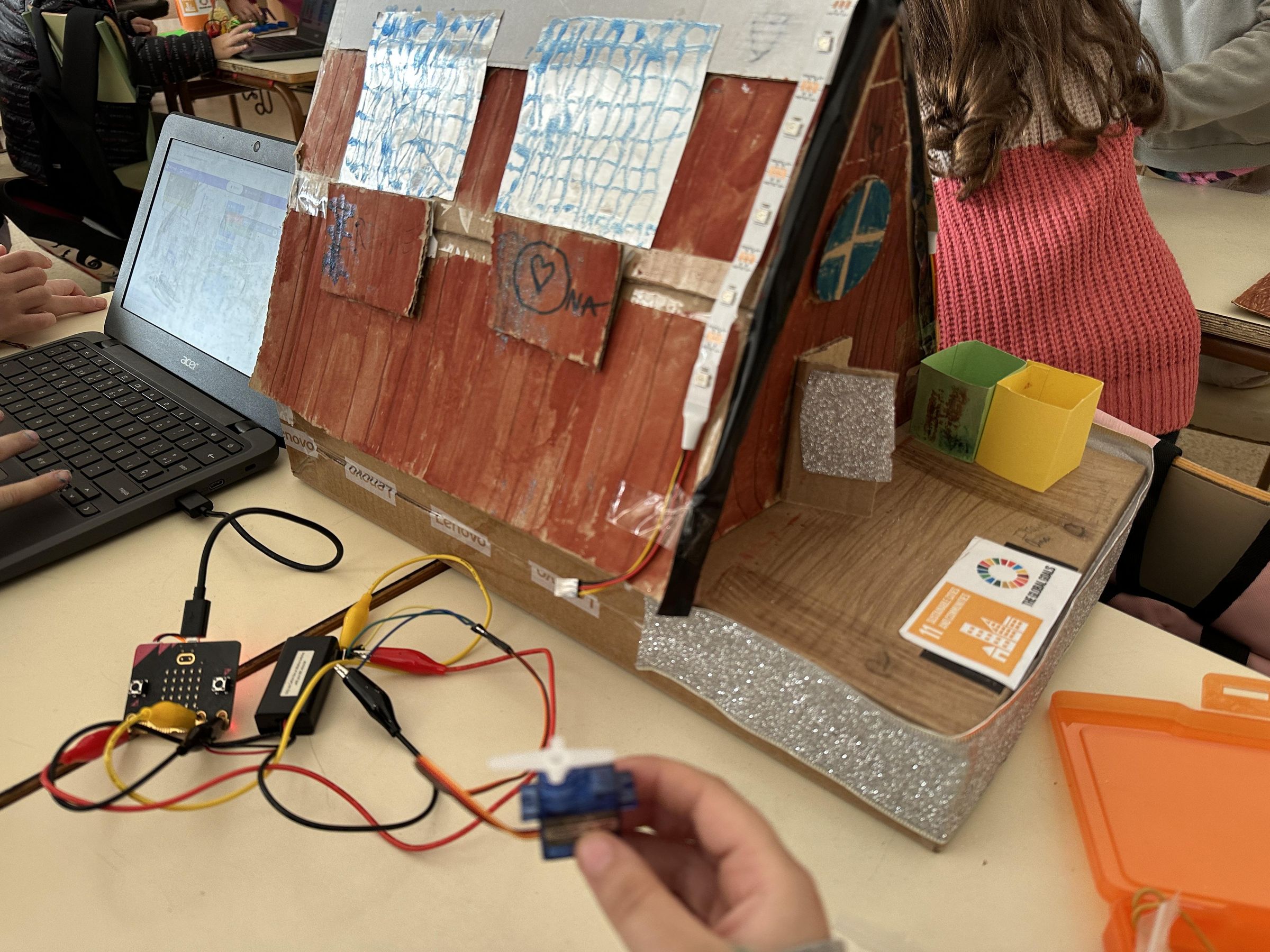 Sustainable Houses With Tinkercad and Micro:bit : 7 Steps (with ...