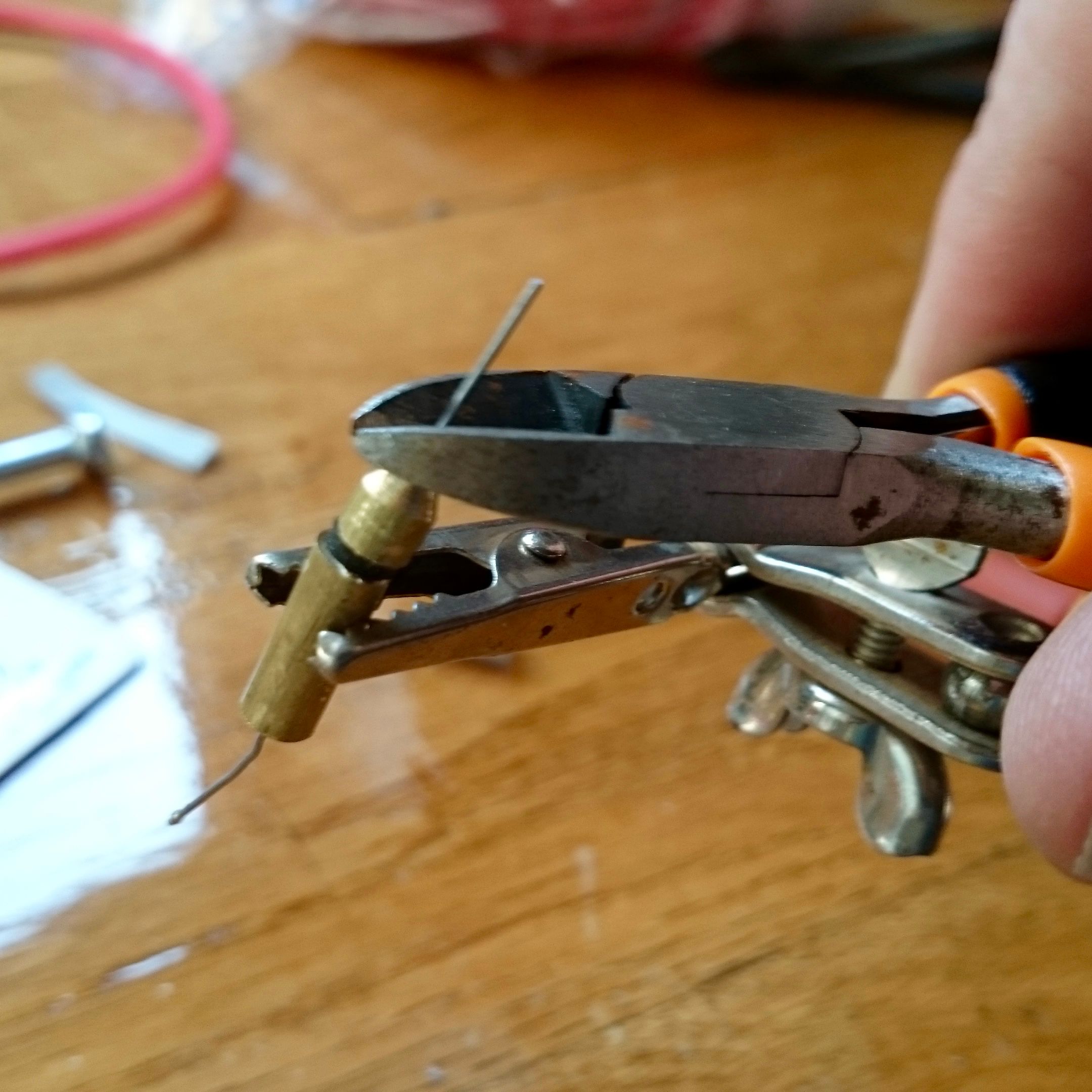 Static Shock (absorber) Discharger to Never Get Shocked by Static Again ...