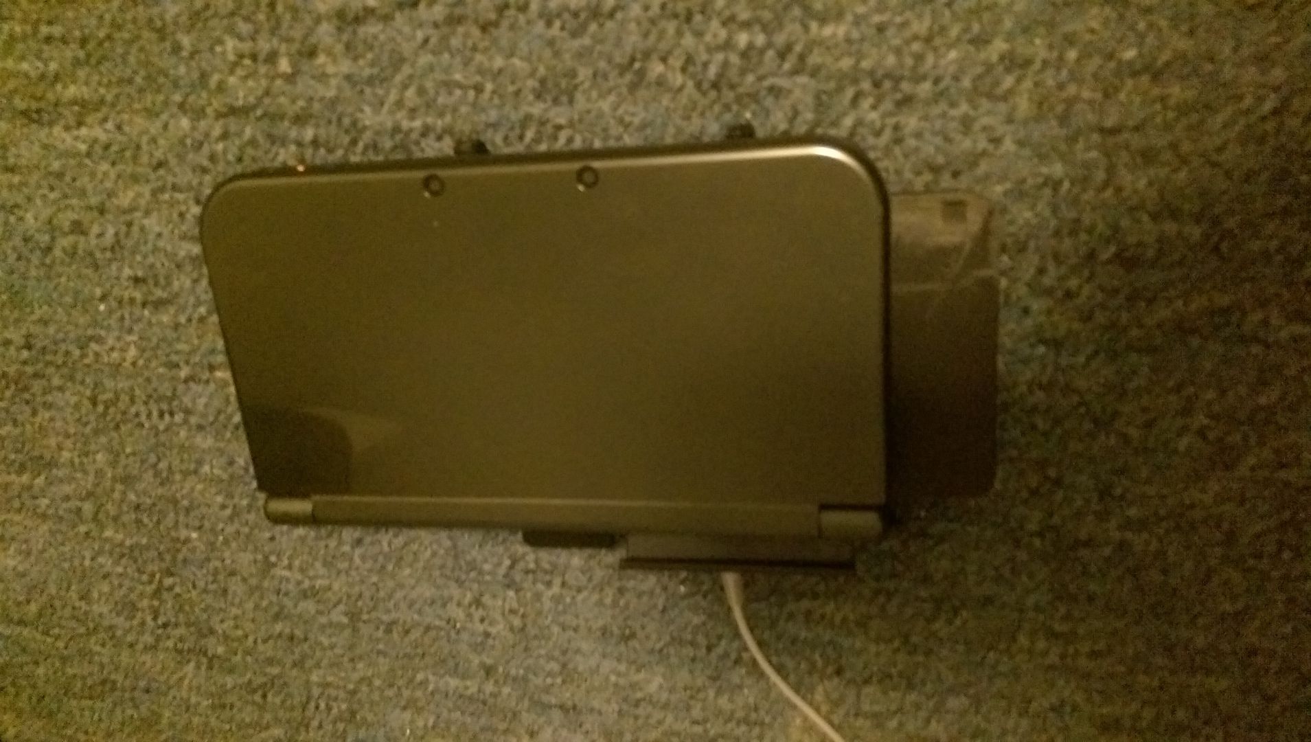Mod an Old 3DS Charging Dock for a New 3DS XL for $0 : 4 Steps ...