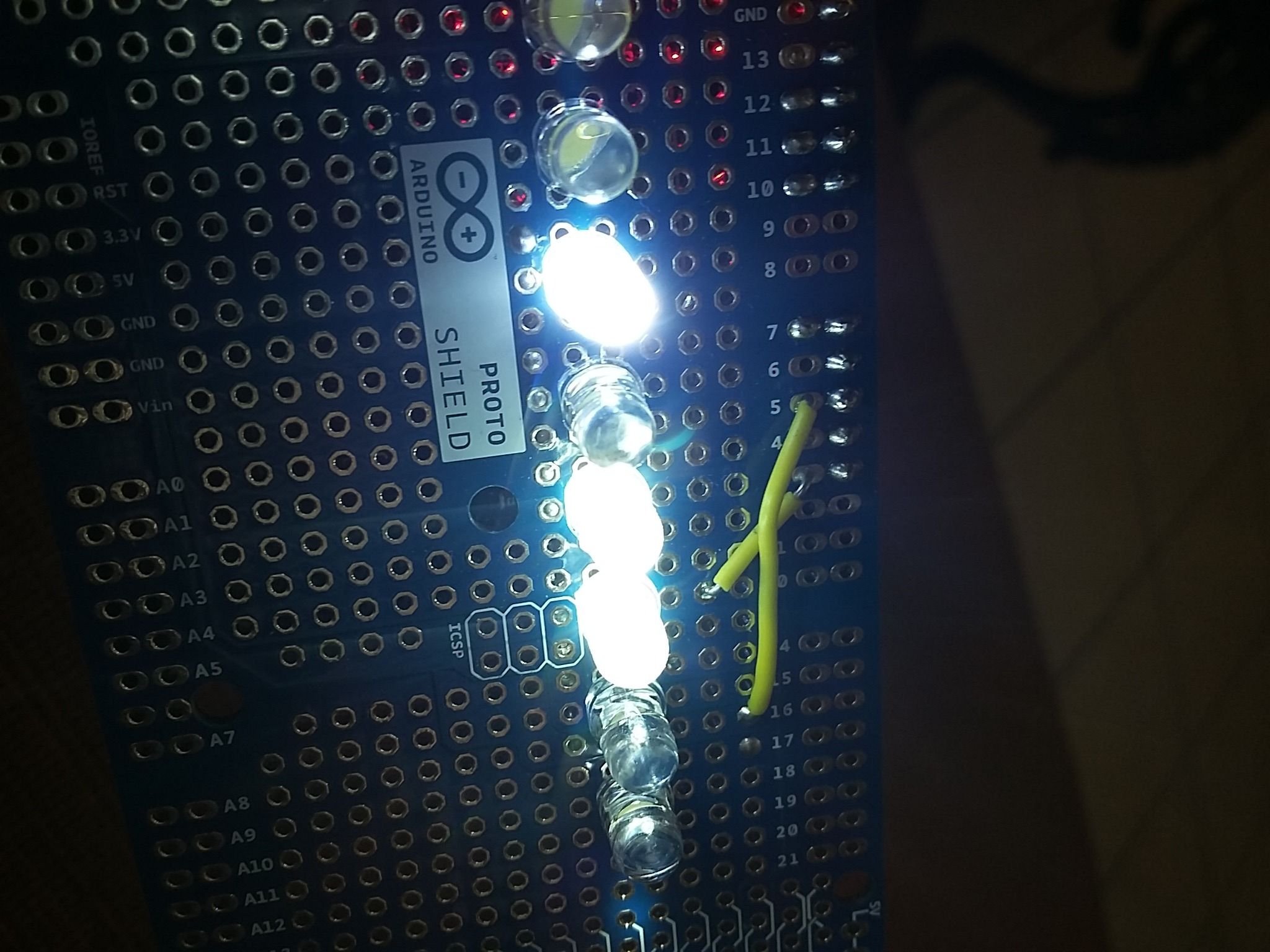 8 Bits Arduino Binary Counter : 6 Steps - Instructables