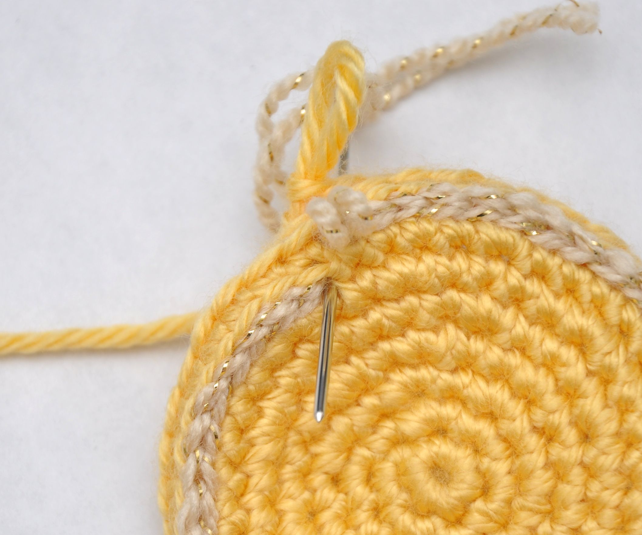 Crochet Medals : 8 Steps (with Pictures) - Instructables