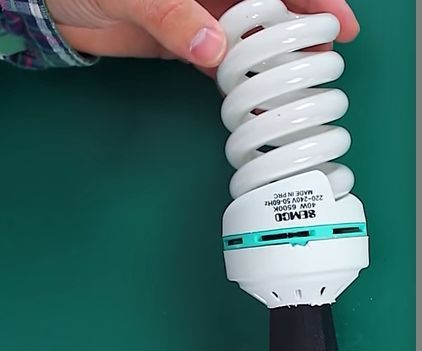How to Make a Super Flashlight ? TUTORIAL : 4 Steps - Instructables