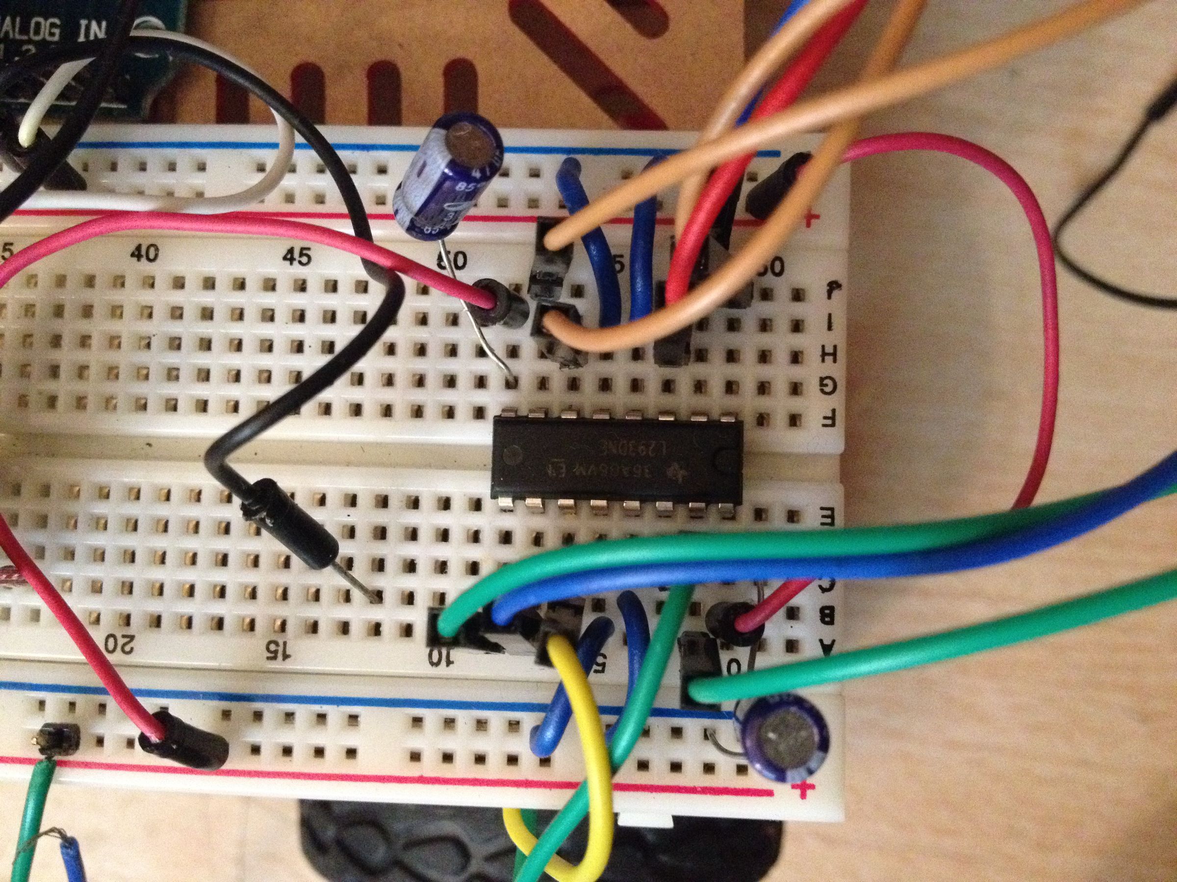 Wirelessly Control a Robot Using Arduino and RF Modules ! : 7 Steps ...