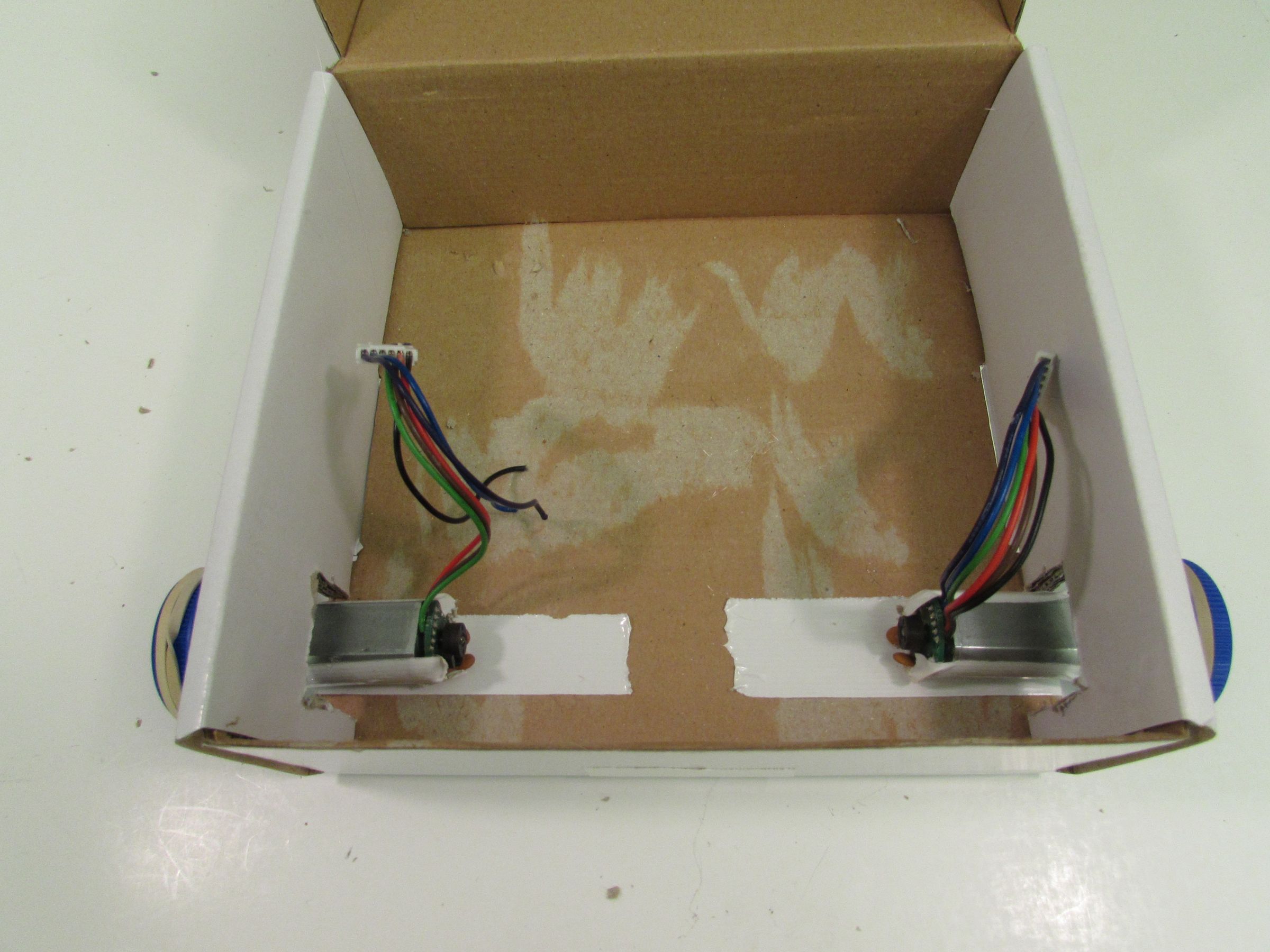 Cardboard Chassis for Cheap Robots 1: Boxbot : 10 Steps (with Pictures ...