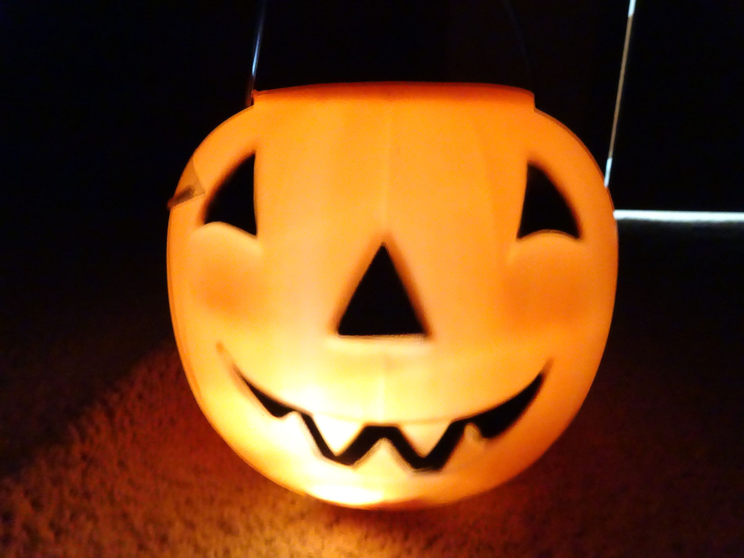 Spooky Flashing LED for Pumpkin [Halloween] : 3 Steps (with Pictures ...