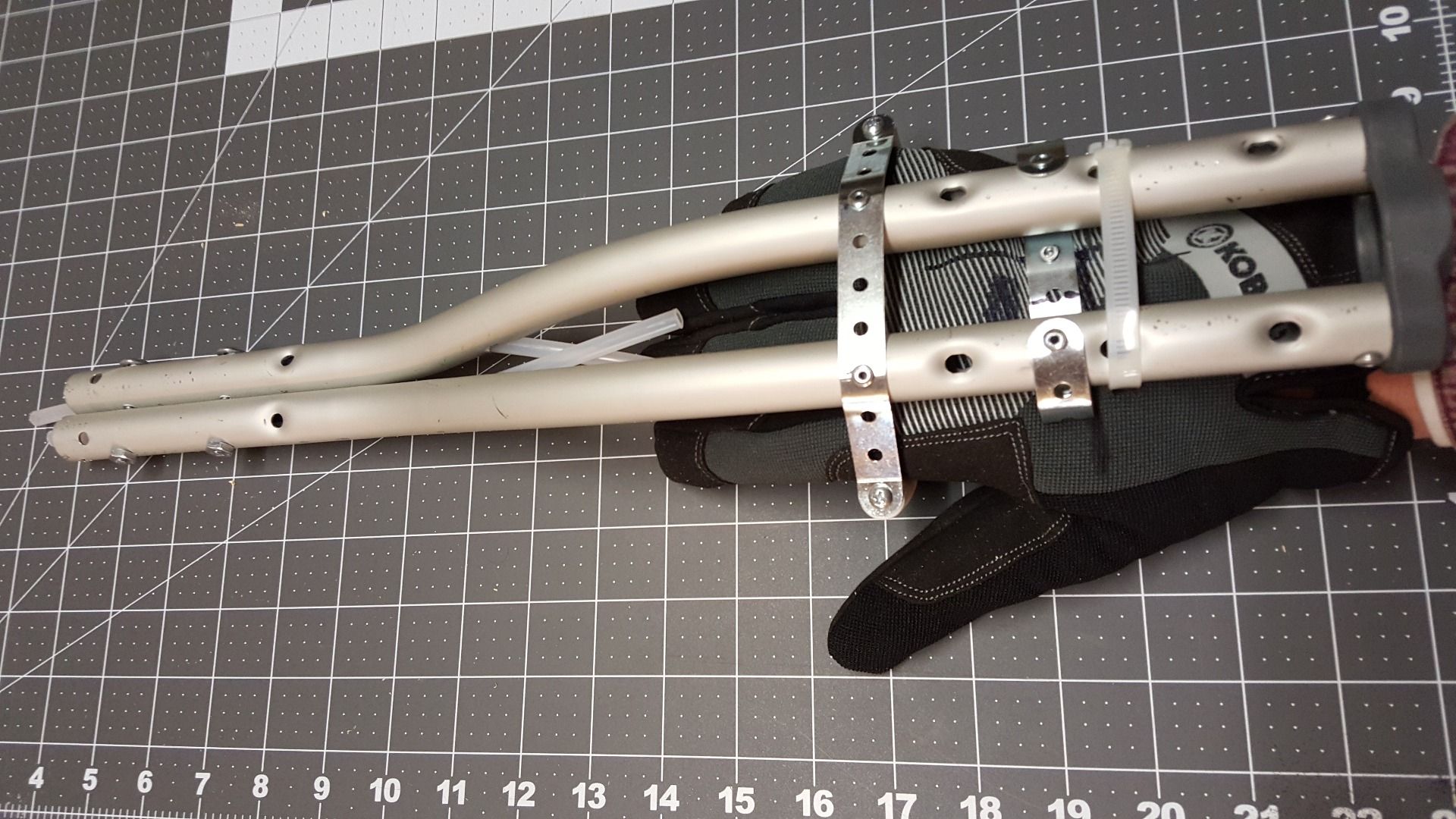 Articulated Skeleton Hand : 7 Steps (with Pictures) - Instructables