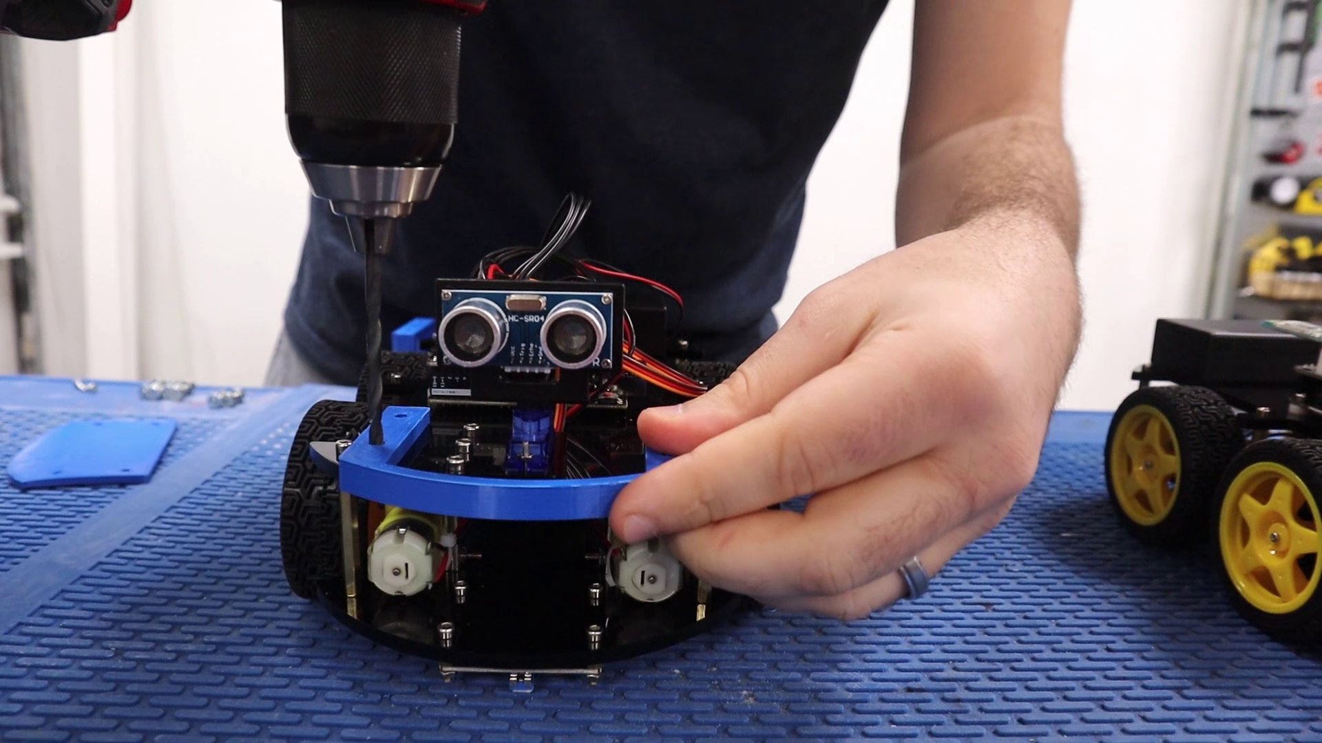 DIY Mario Kart Balloon Battle Robots : 4 Steps (with Pictures ...