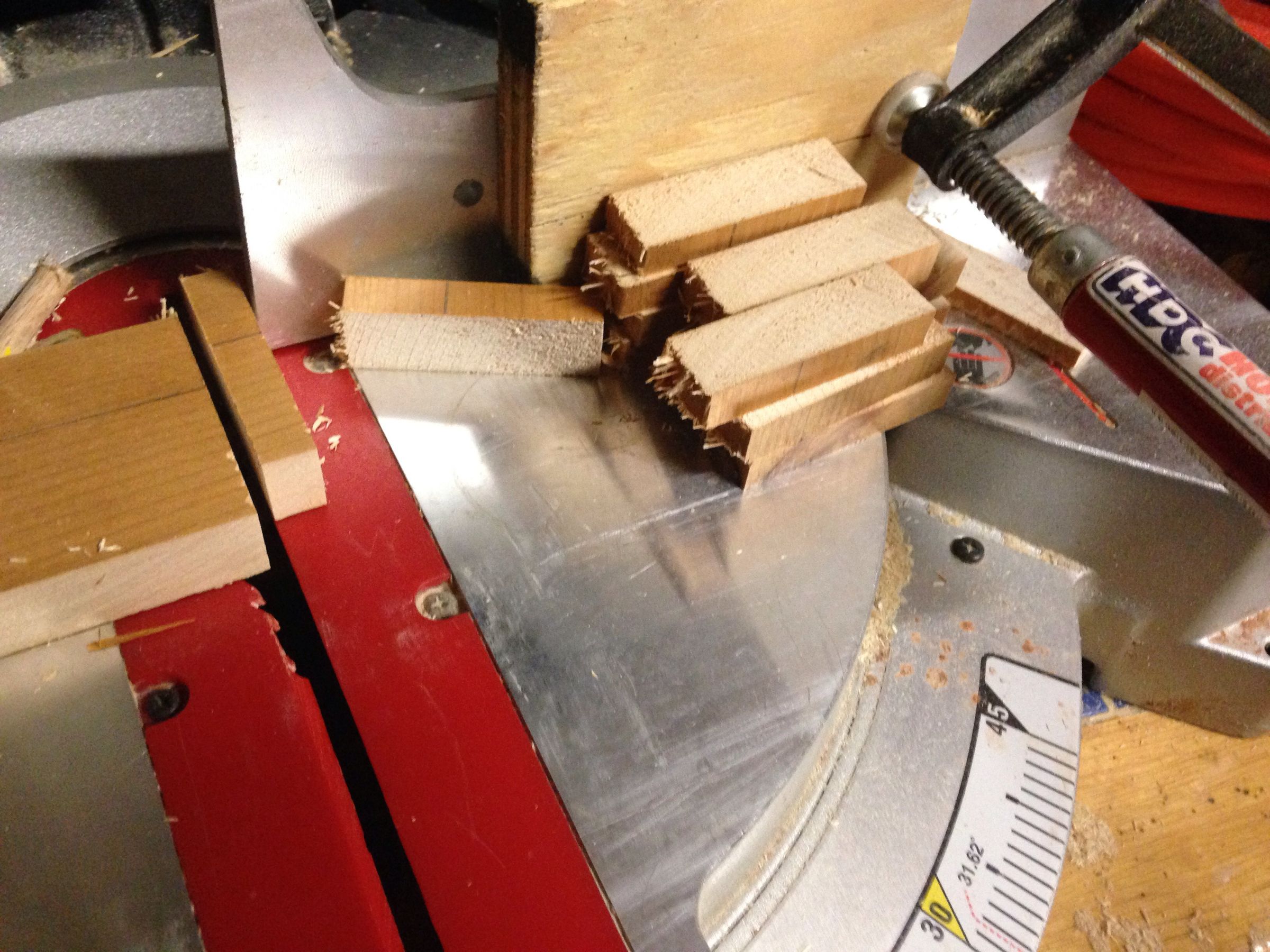 Hand Crank Mechanical Toy : 7 Steps (with Pictures) - Instructables