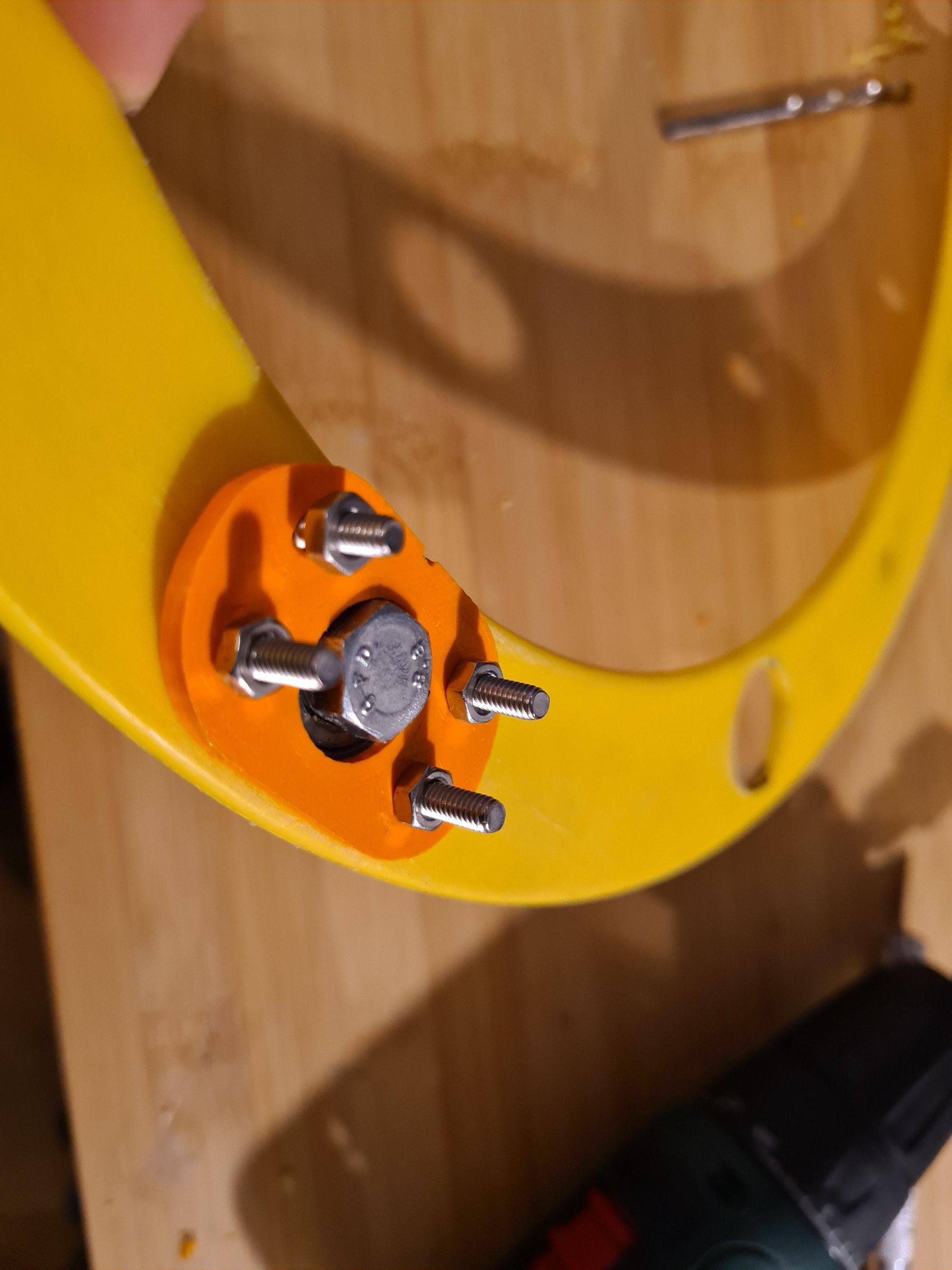 D4E1 Juggle Ring Stick : 7 Steps - Instructables