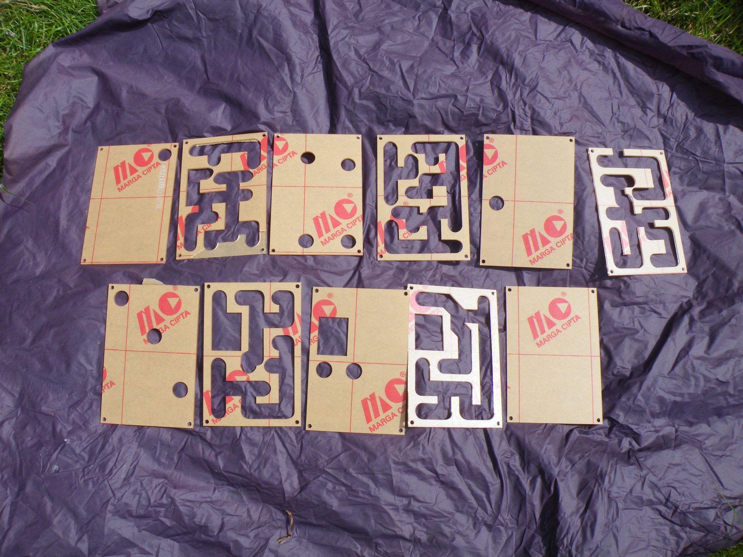 Acrylic Penny Maze : 4 Steps (with Pictures) - Instructables