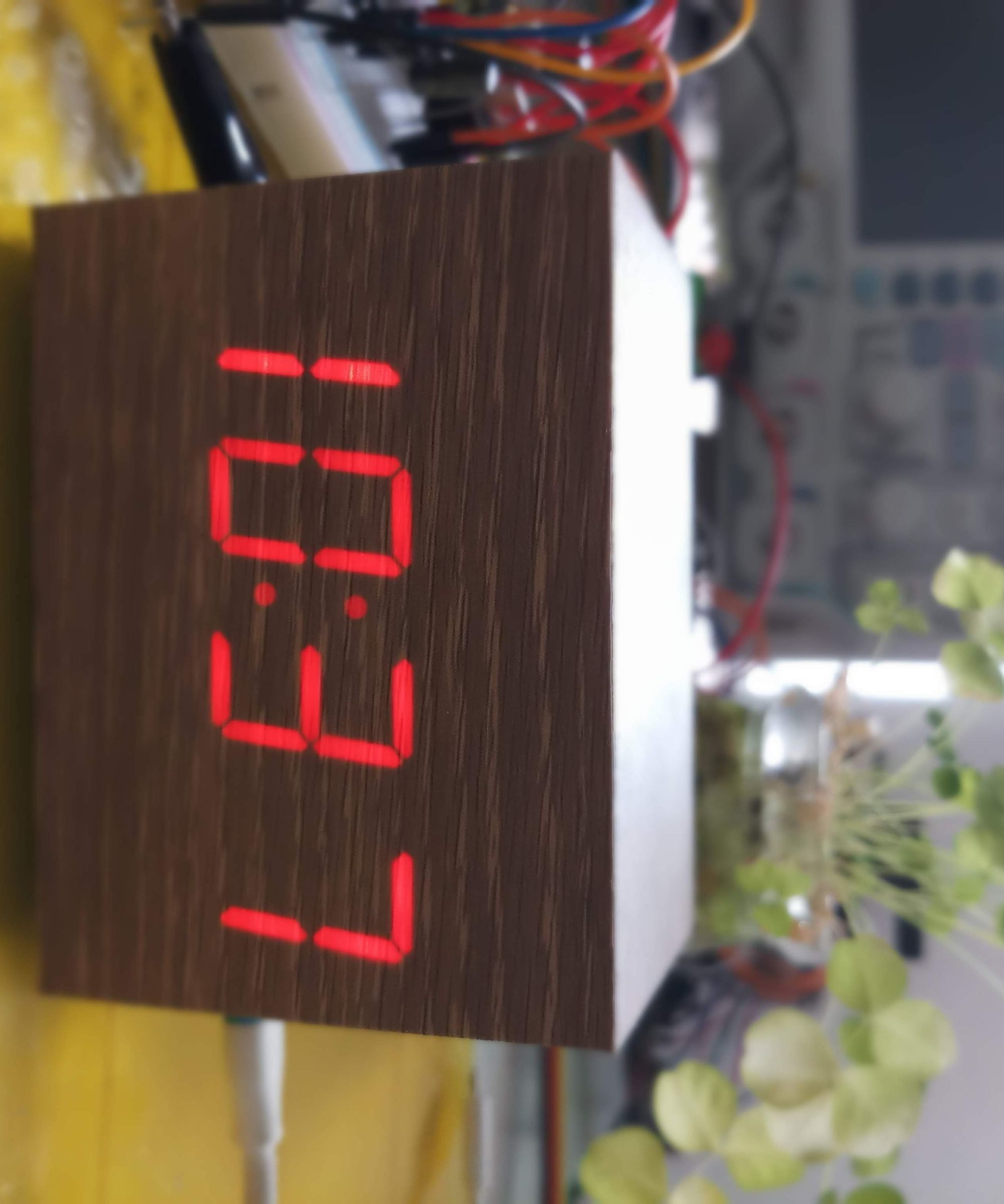 "Wooden" Desktop Clock *Modern Looking* : 9 Steps (with Pictures ...