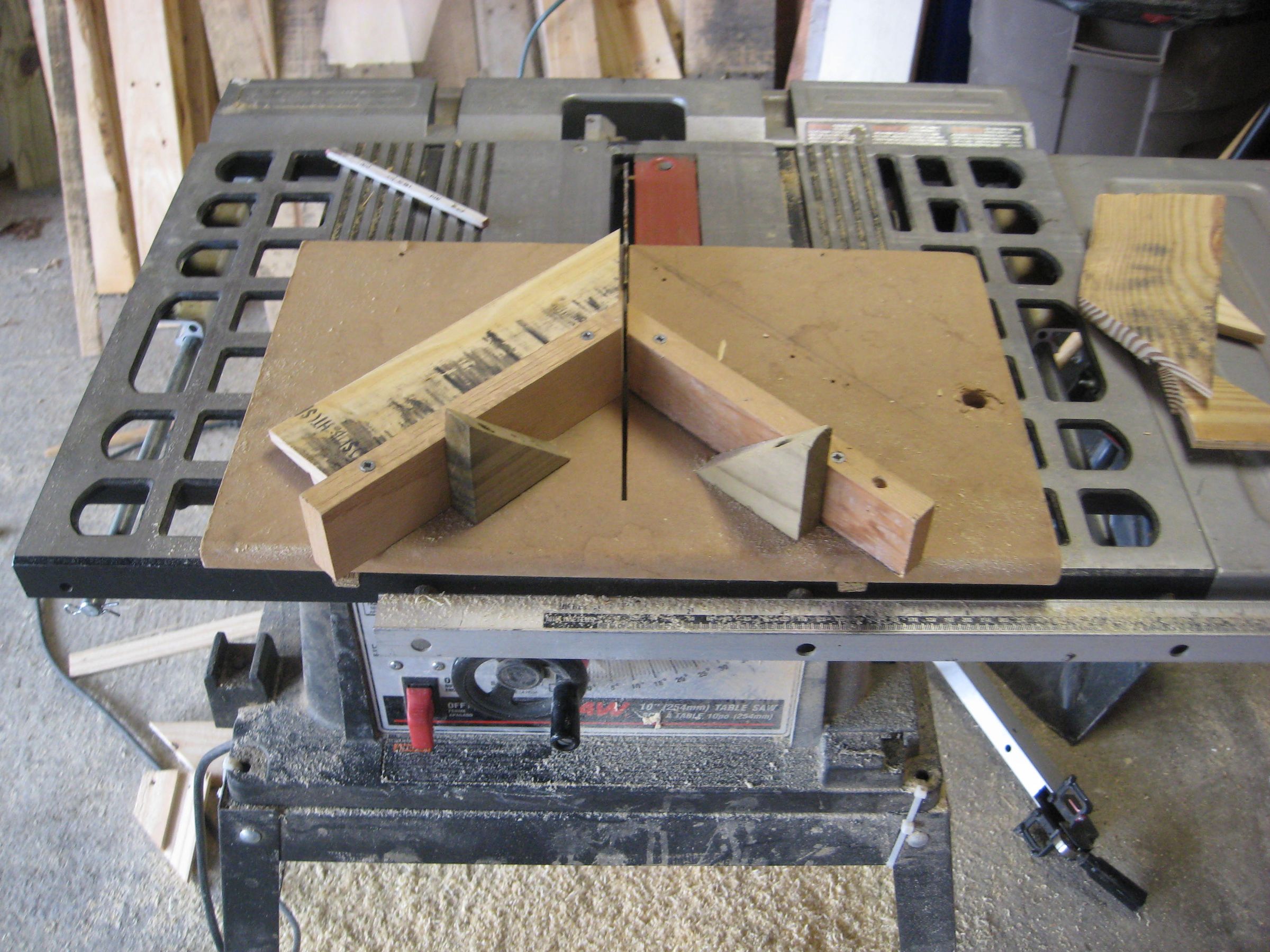 Pallet Playhouse : 33 Steps (with Pictures) - Instructables