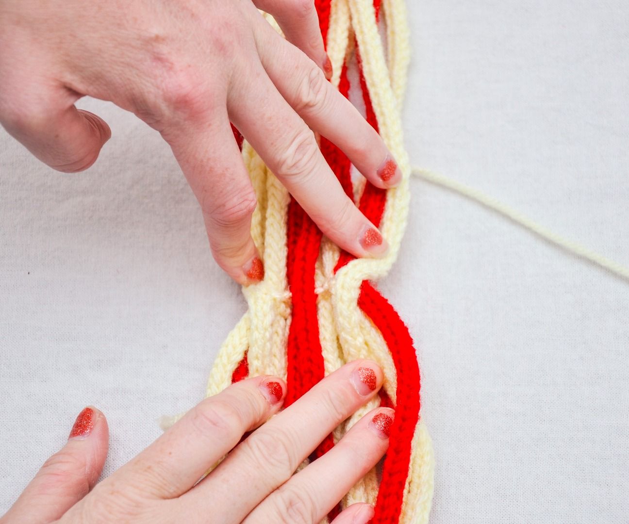 Spaghetti and Meatball Knit Scarf : 9 Steps (with Pictures) - Instructables