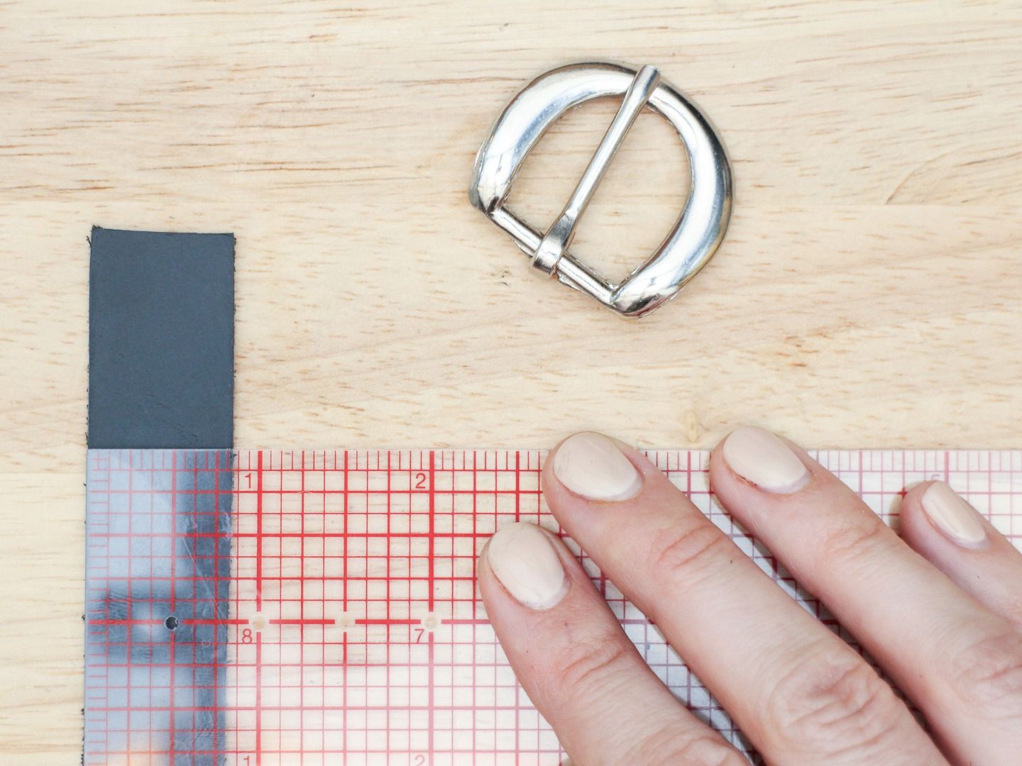 Leather Hardware: Buckles and Clasps : 9 Steps - Instructables