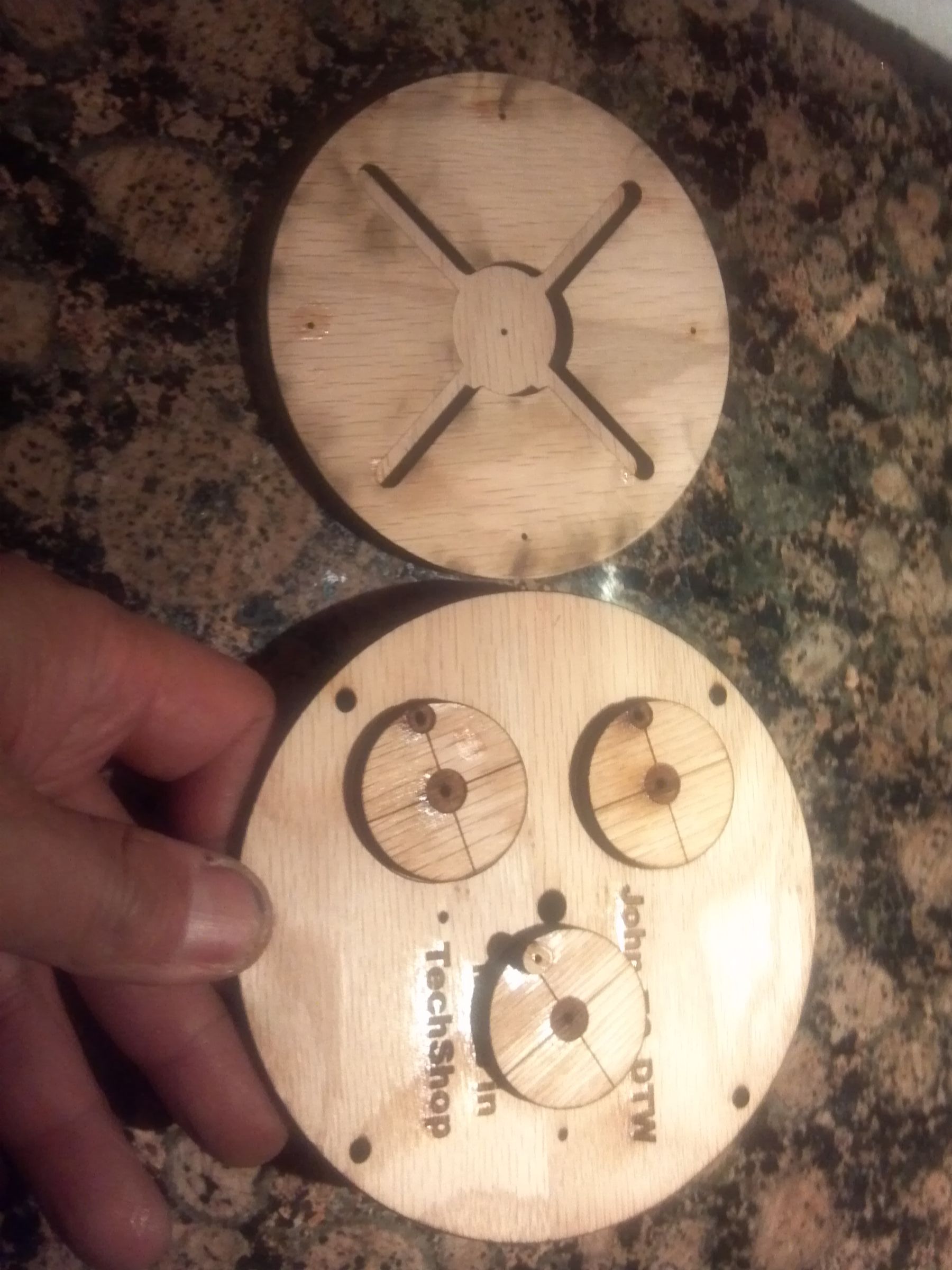 Intermittent Motion Geneva Wheel. I Made It in TechShop - Instructables