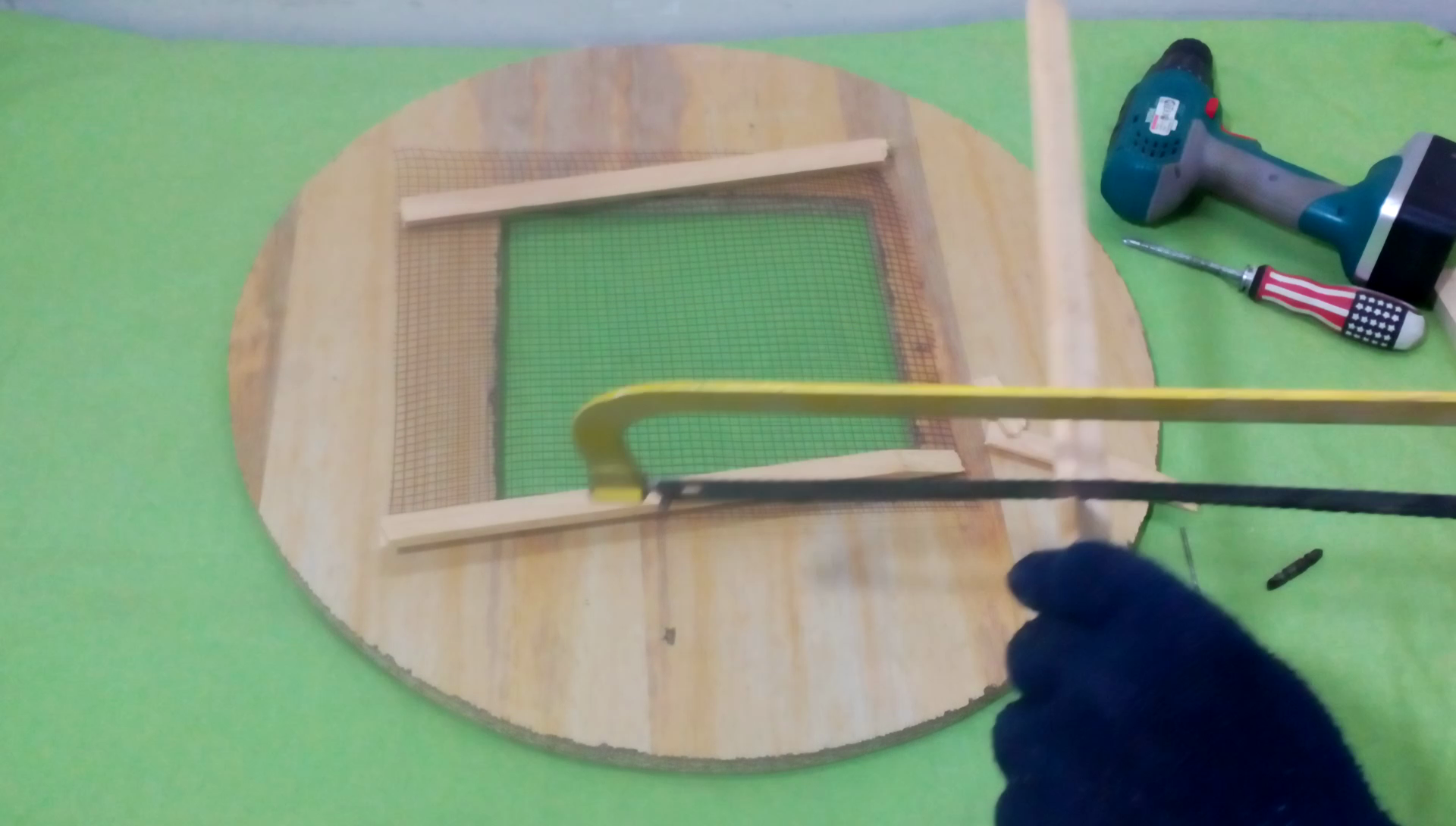How to Make Brooder for Chicks : 7 Steps (with Pictures) - Instructables
