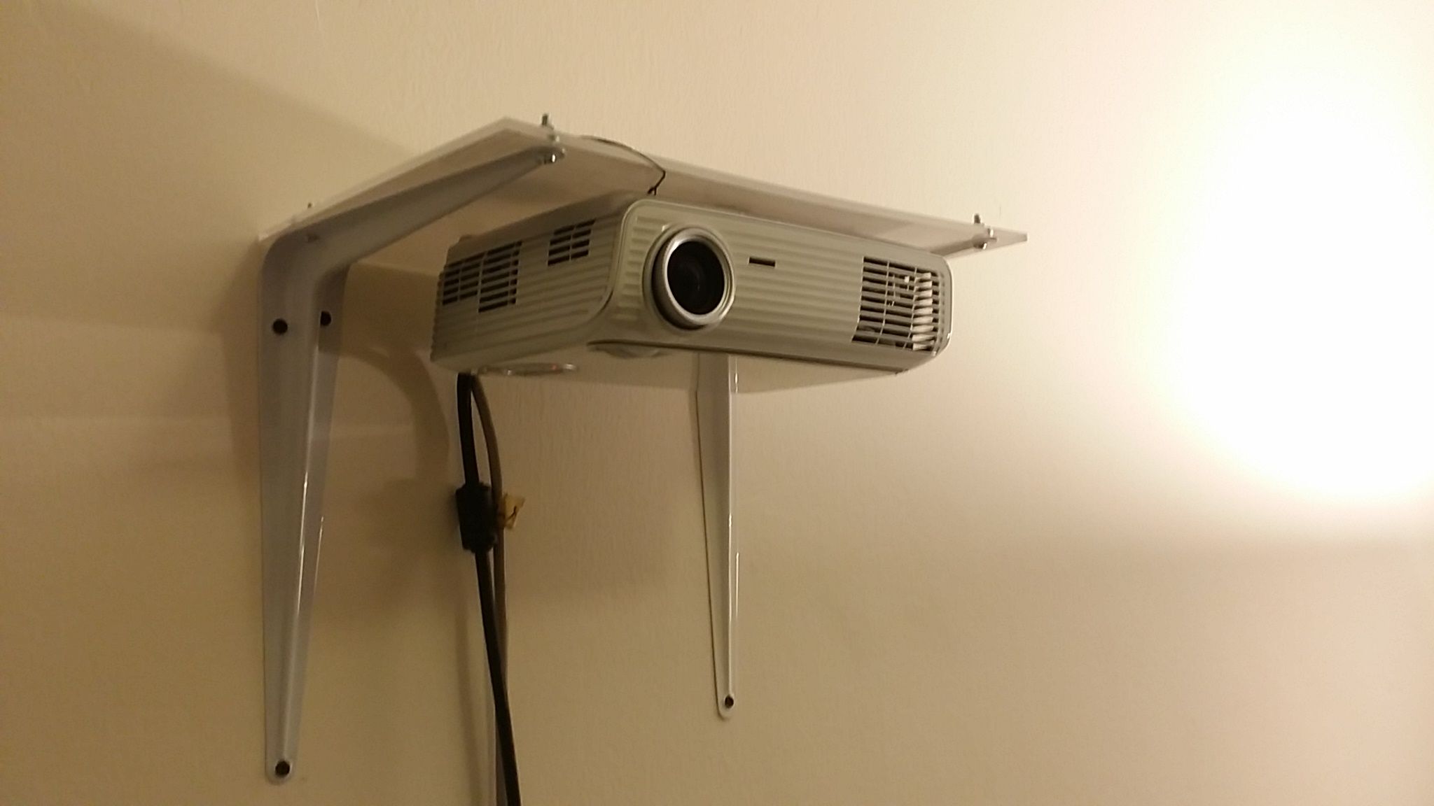 Wall Projector Mount, Laser Cut : 6 Steps (with Pictures) - Instructables