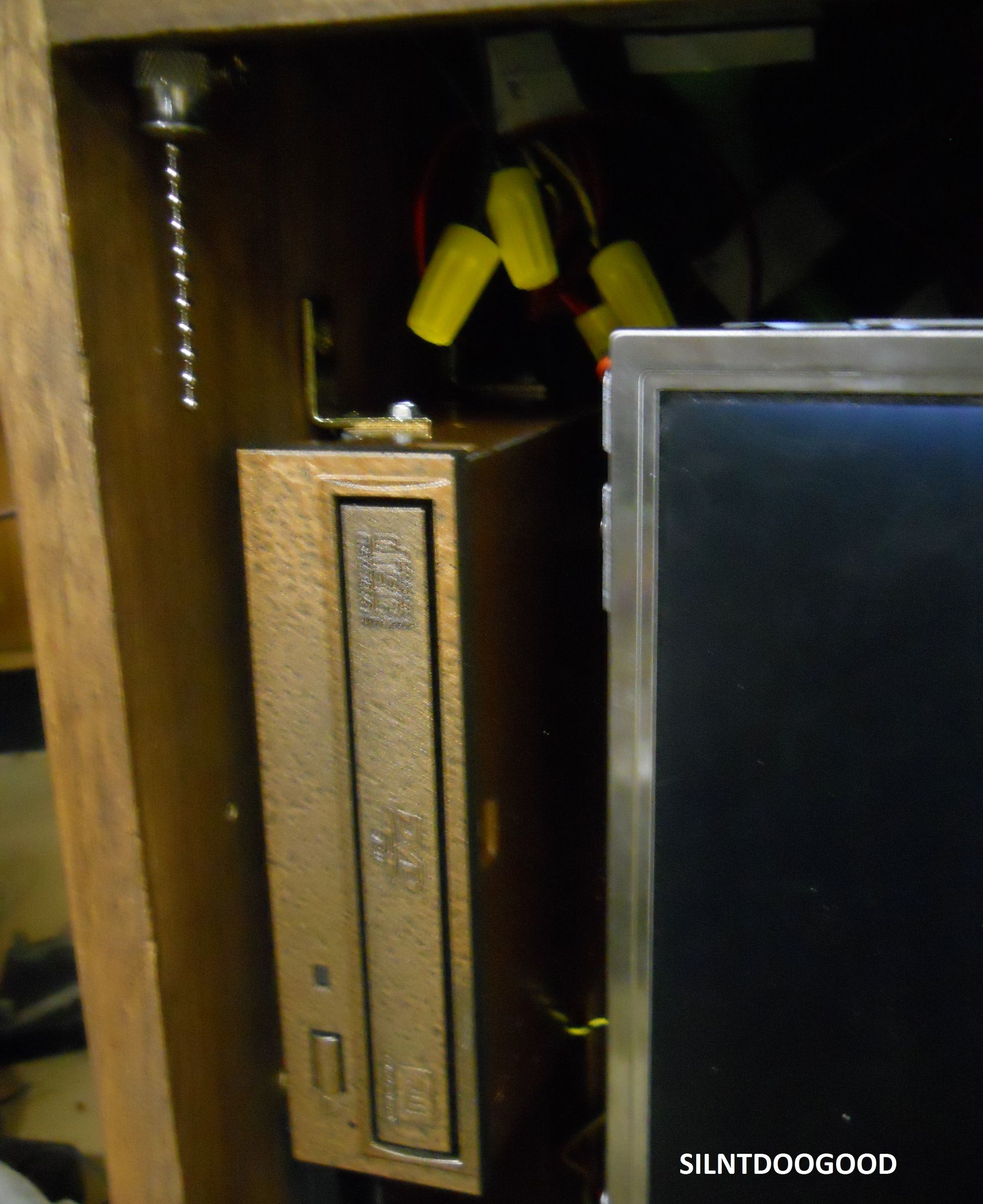 Steampunk Personal Computer Terminal - Instructables