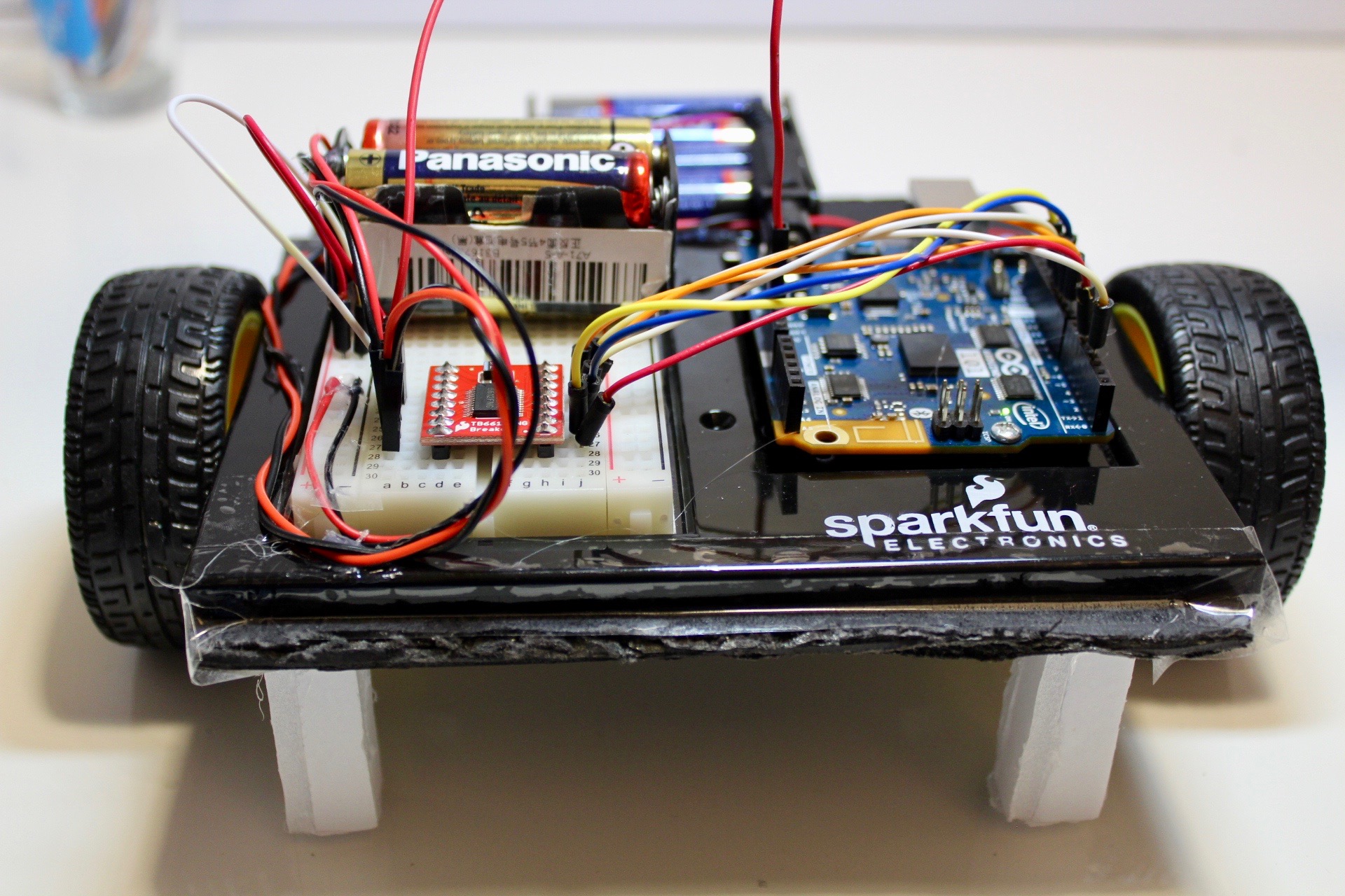 Sarah the Simplest Arduino Robot : 9 Steps (with Pictures) - Instructables