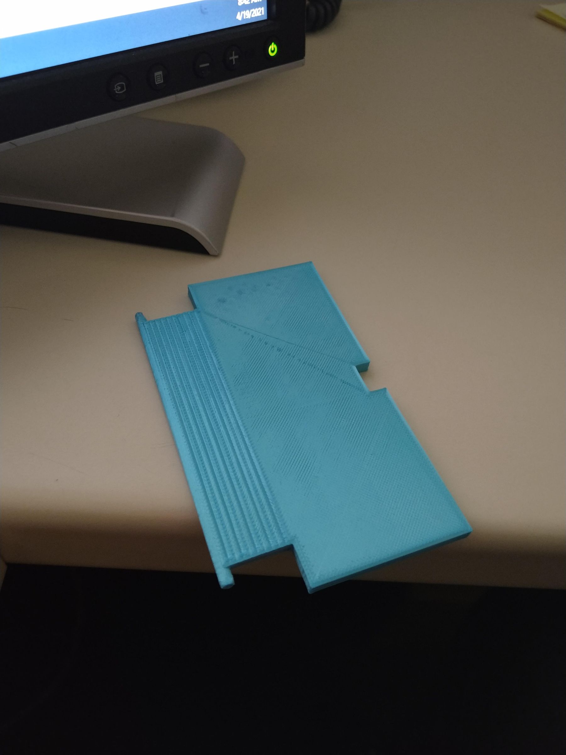 Child-Safe Outlet Cover : 5 Steps - Instructables