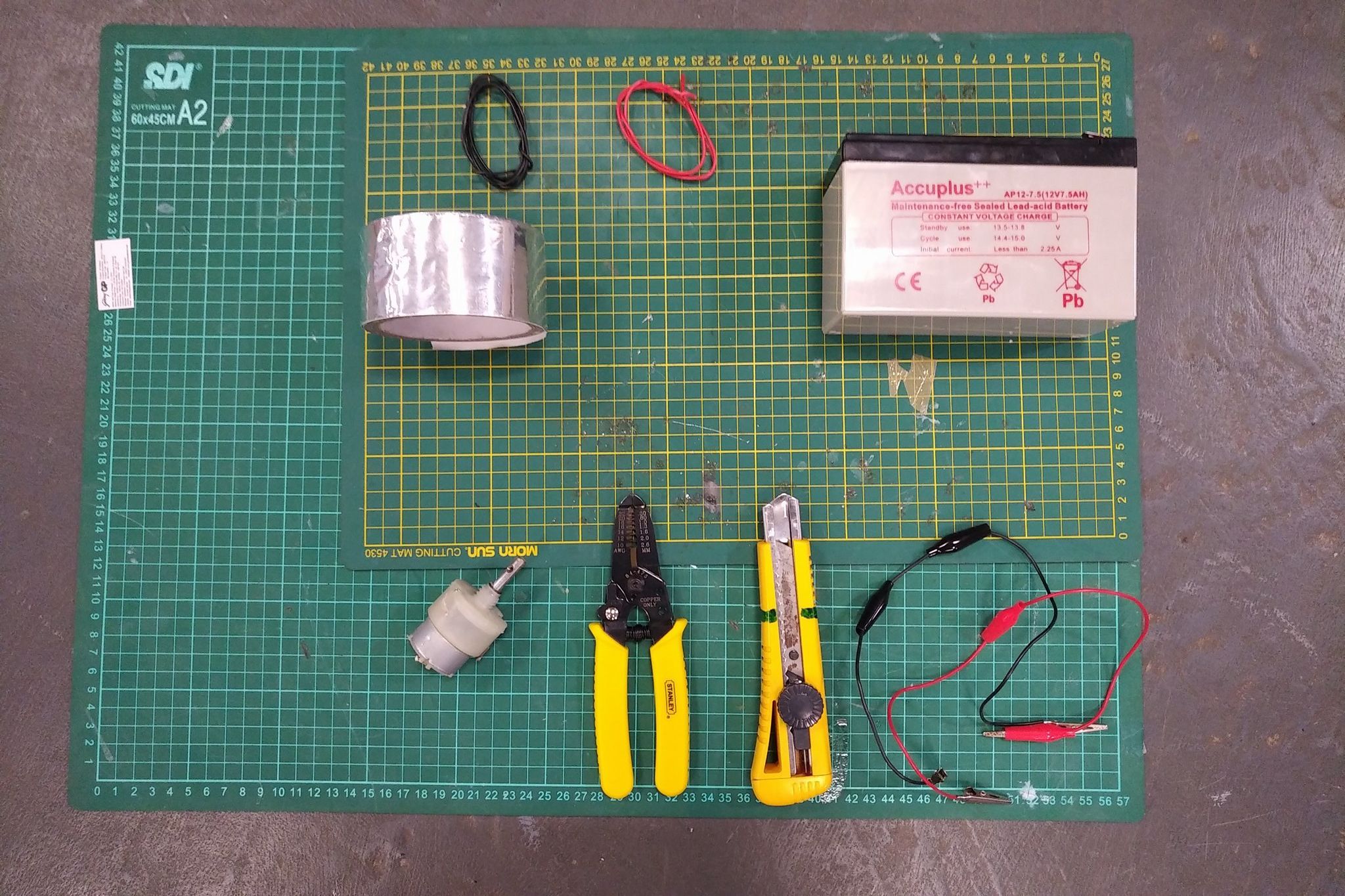 The Scare Machine : 4 Steps - Instructables