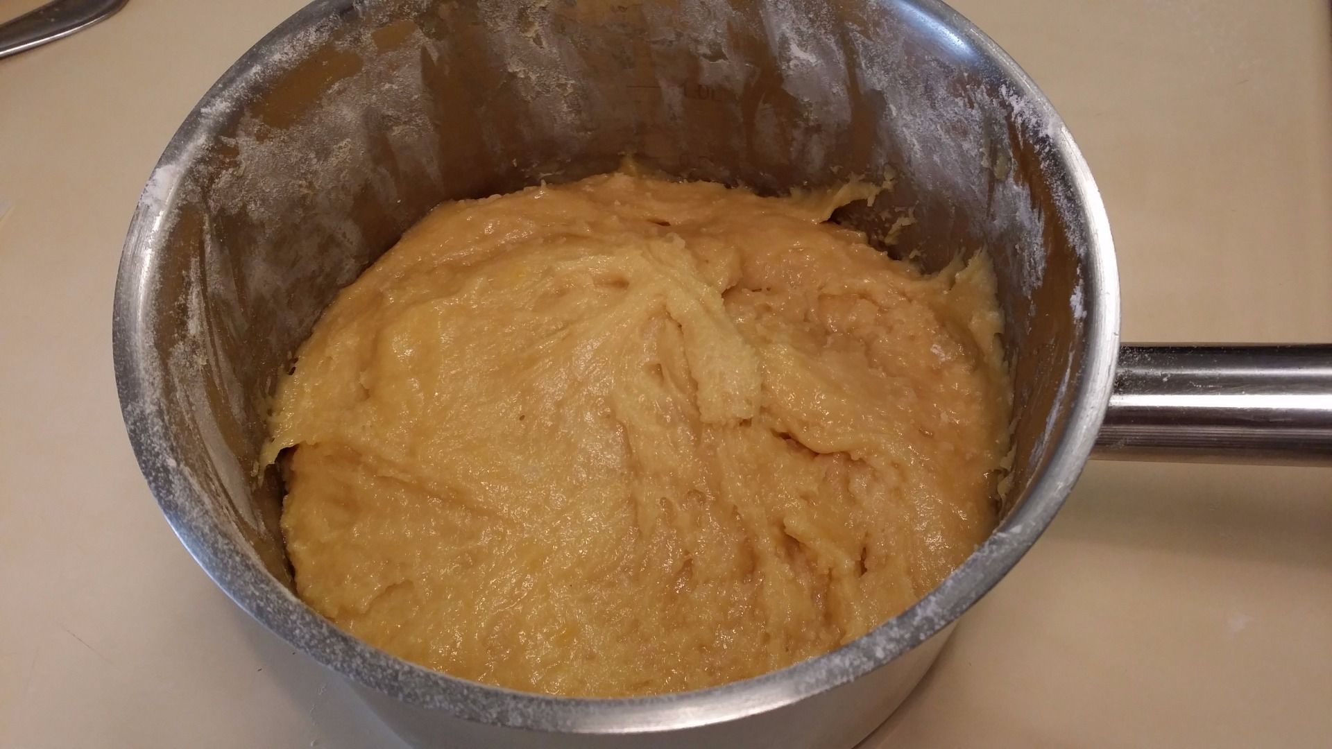Layered Honey-cake (ryzhik) : 6 Steps - Instructables