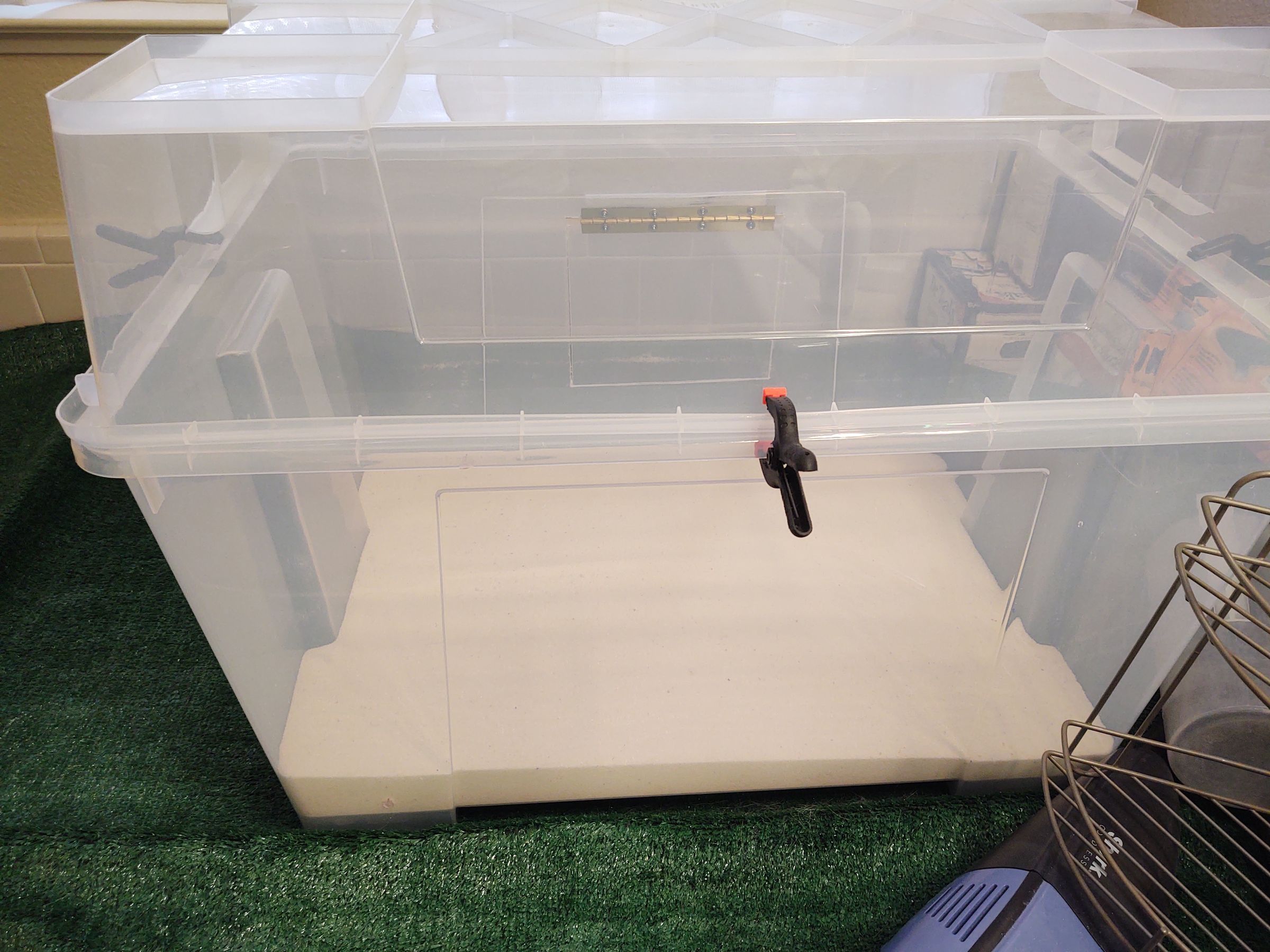 Extra Large Cat Box With Custom Flap : 9 Steps (with Pictures ...