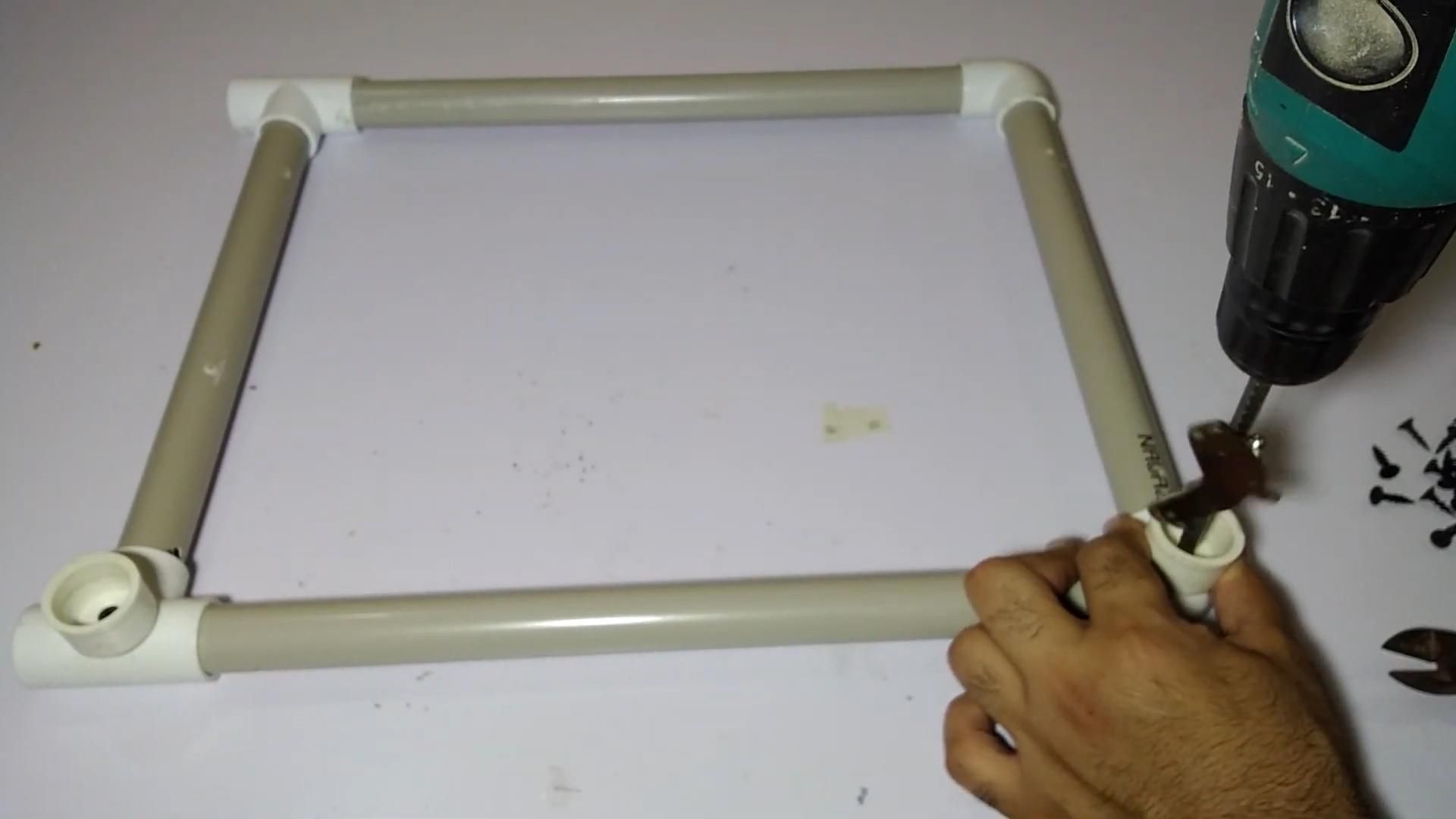 How to Make Shoes Stand With PVC Pipes : 4 Steps (with Pictures ...
