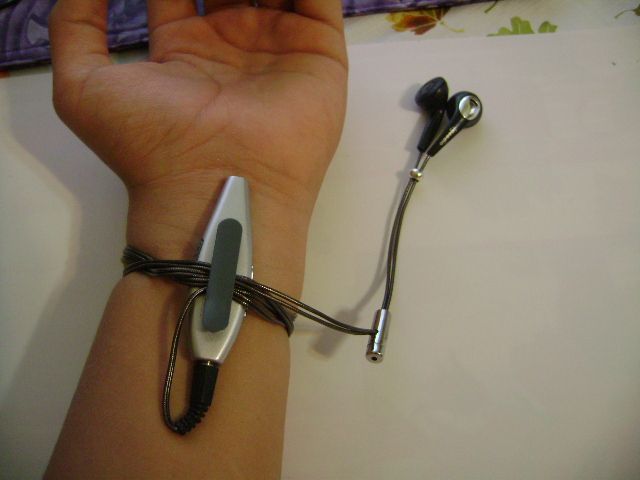 Wrist Dart Launcher : 6 Steps - Instructables