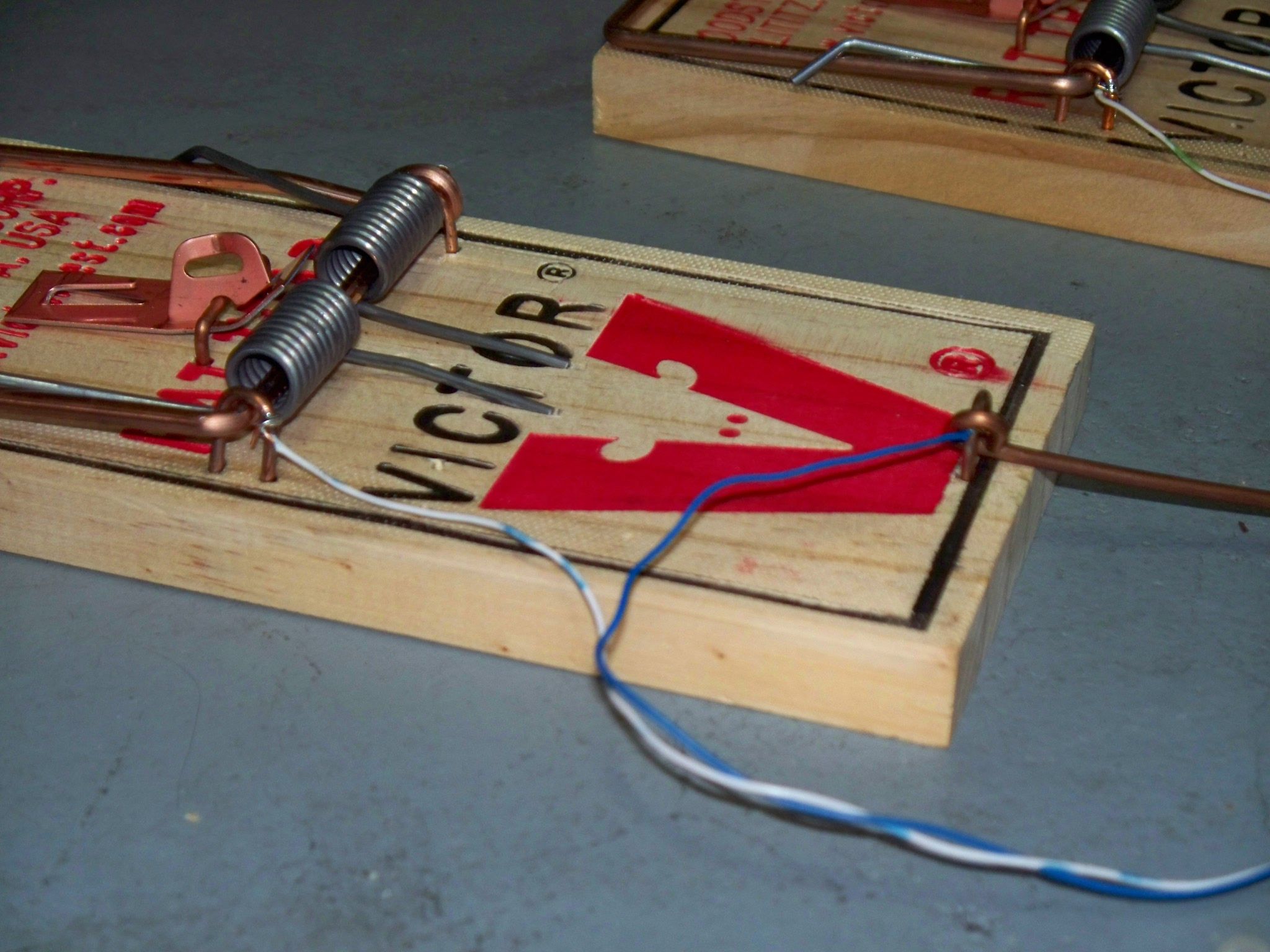 Rat Trap Indicator Lights - Instructables