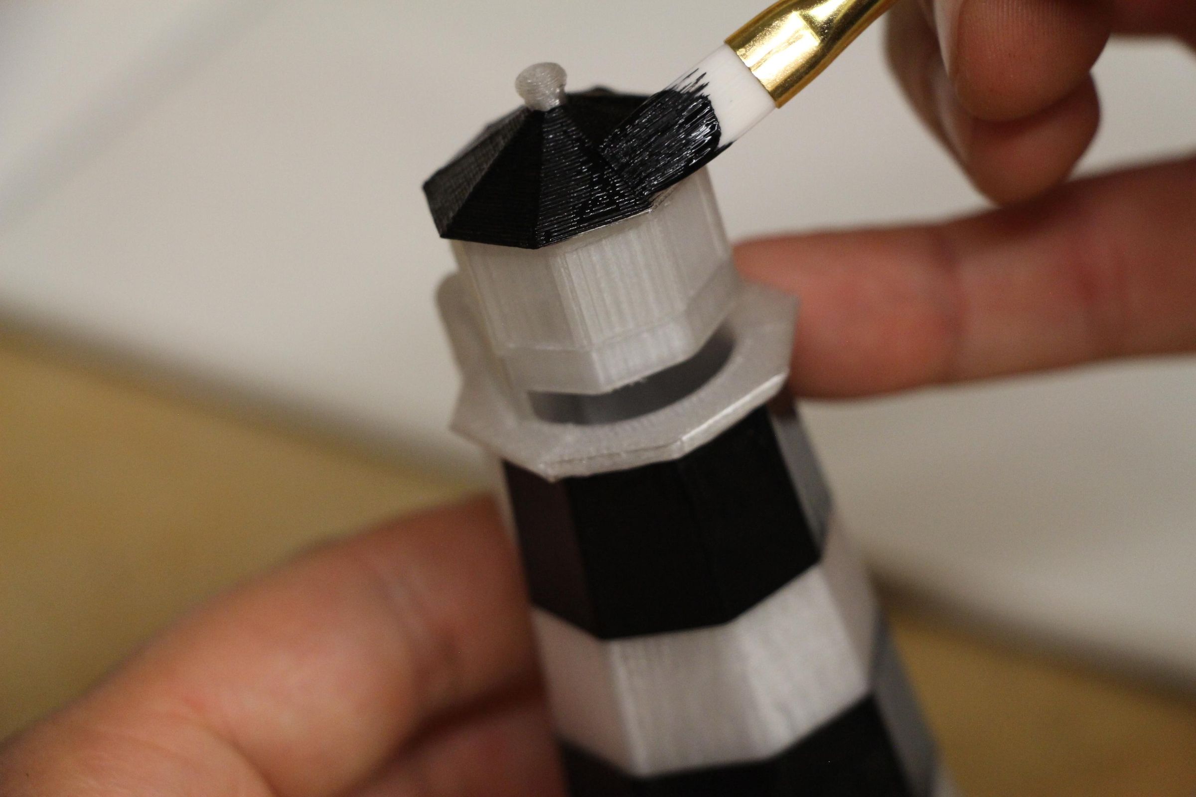 Miniature Lighthouse for Pre-Recycling Coin Cell Batteries : 10 Steps ...