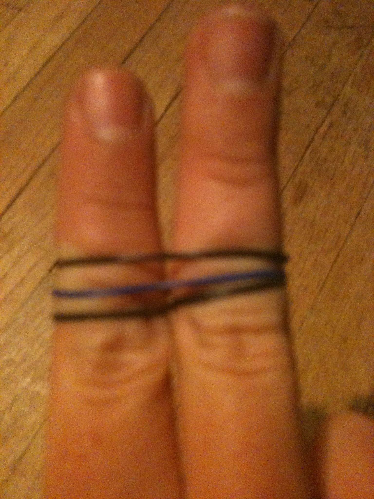 How to Make Rubber Band Bracelets : 6 Steps - Instructables