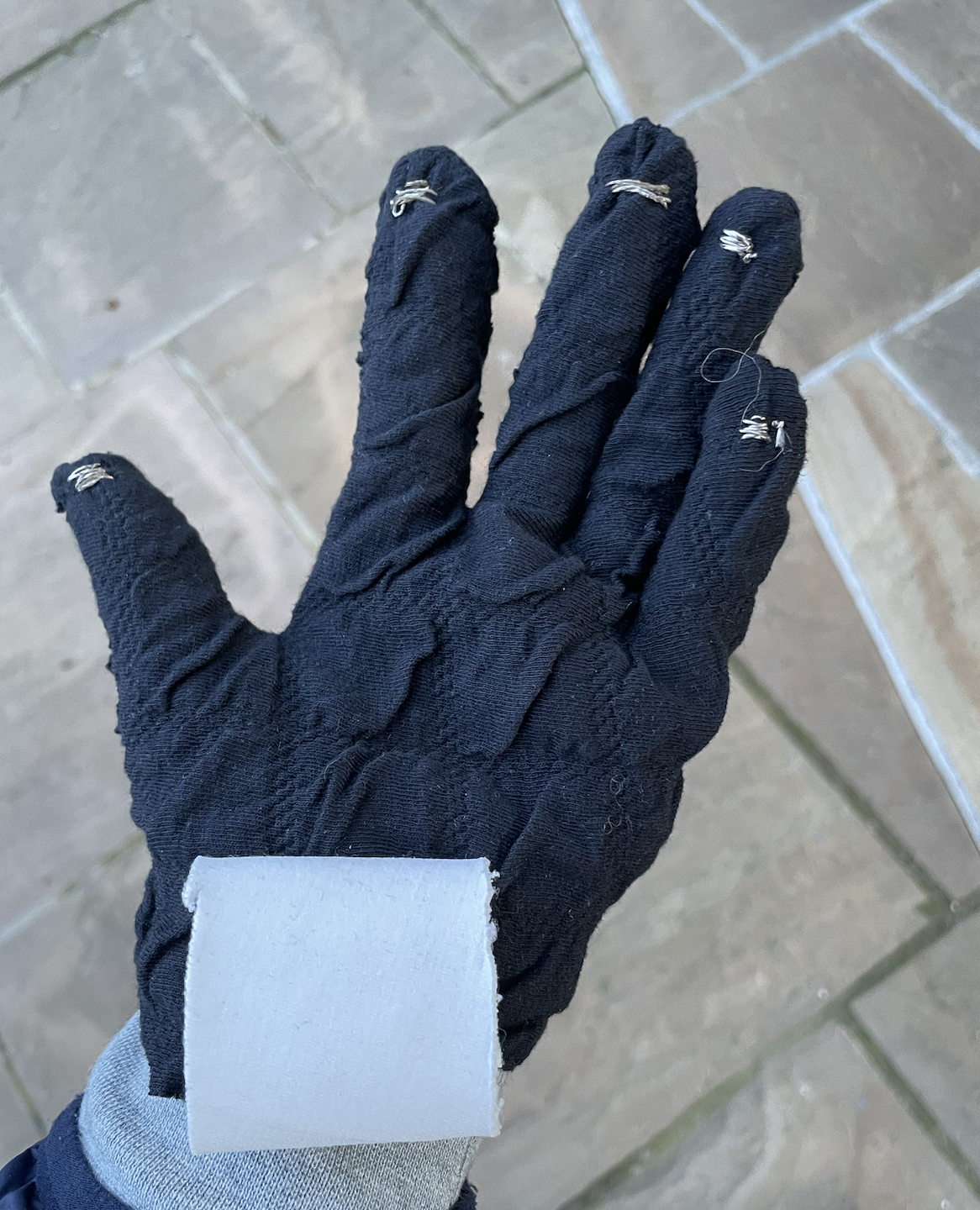 Piano Glove : 7 Steps - Instructables