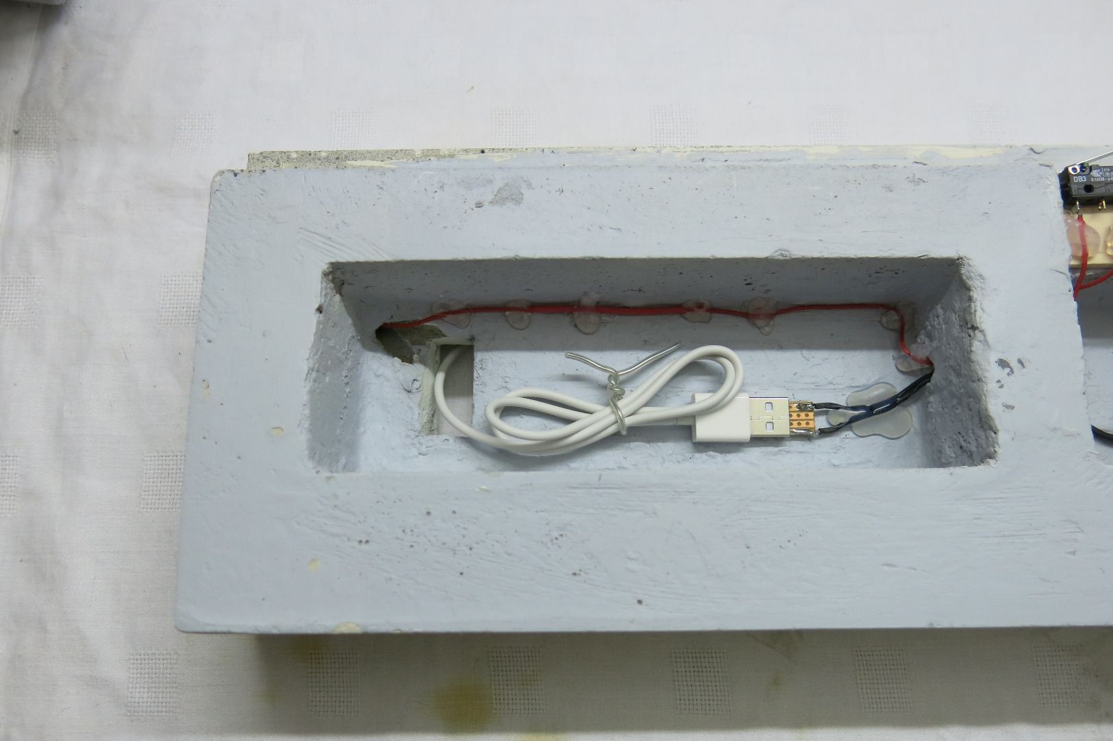 Concrete LED Lamp : 15 Steps (with Pictures) - Instructables