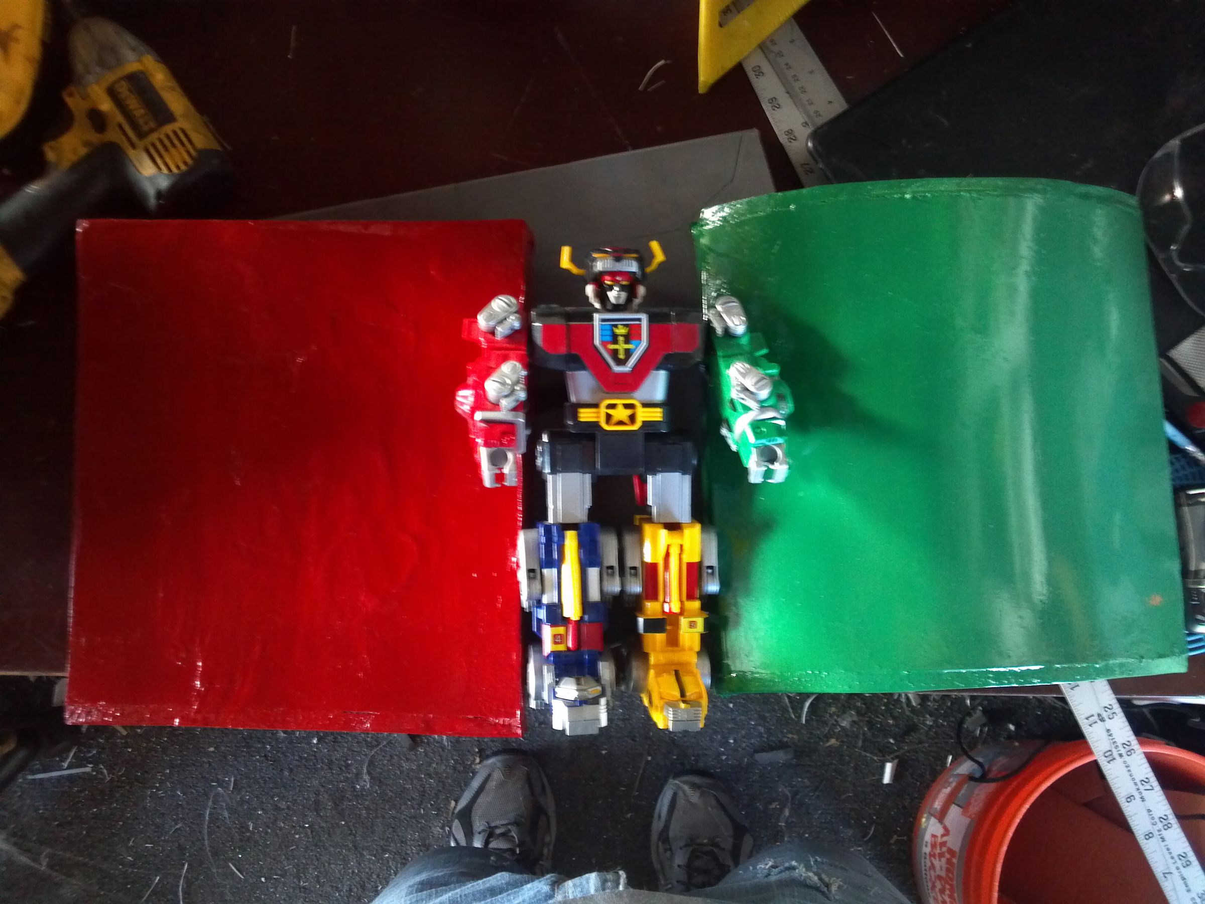 Voltron Force (5 Person Assembling Epic Costume) : 7 Steps (with ...