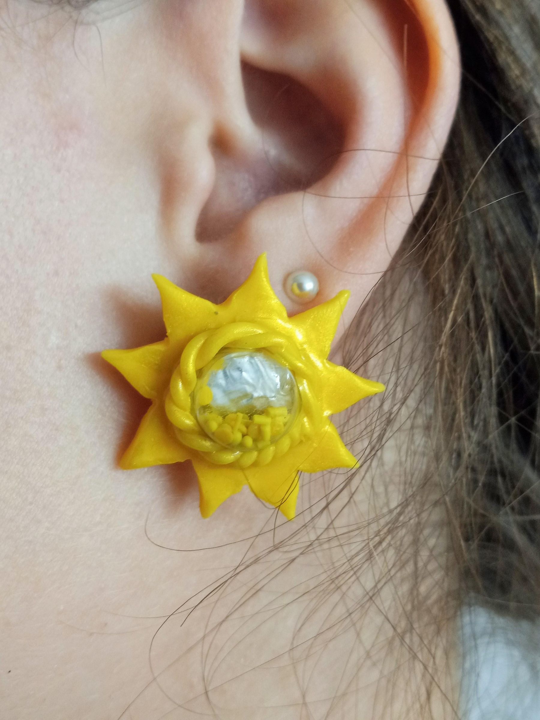 Sunshine Shaker Earrings : 5 Steps (with Pictures) - Instructables