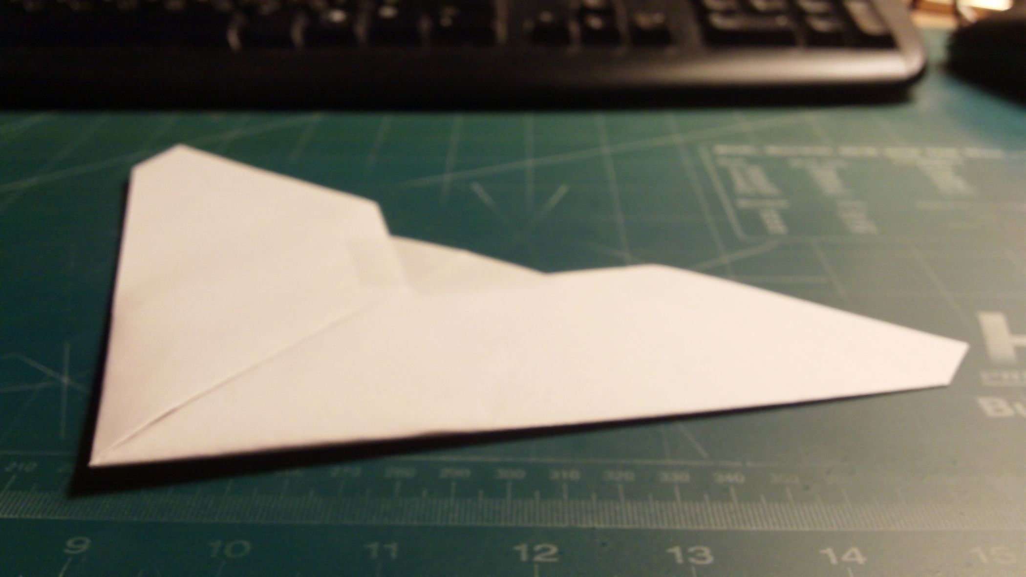 How to Make the Super OmniDelta Paper Airplane : 5 Steps - Instructables