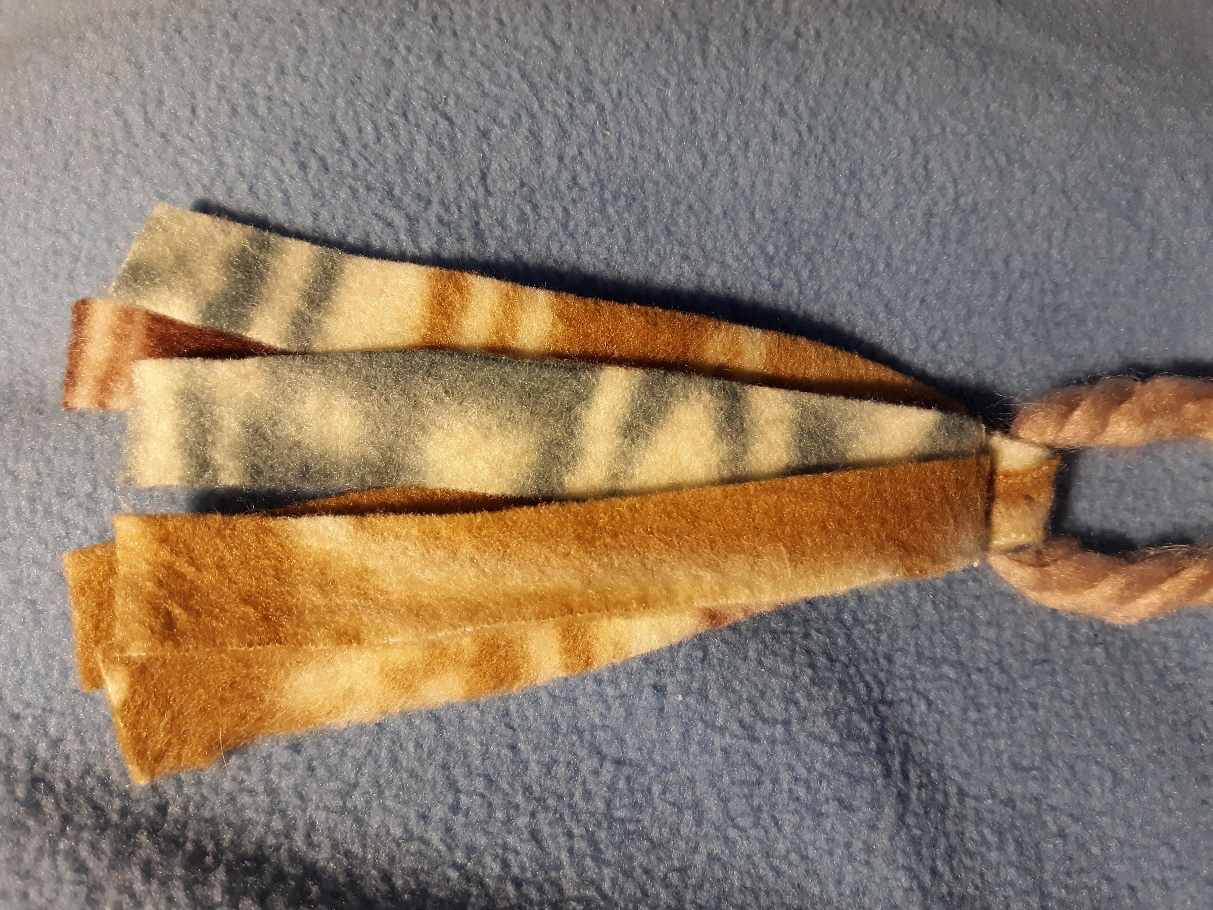 Twiddle/Activity Muffs : 12 Steps (with Pictures) - Instructables