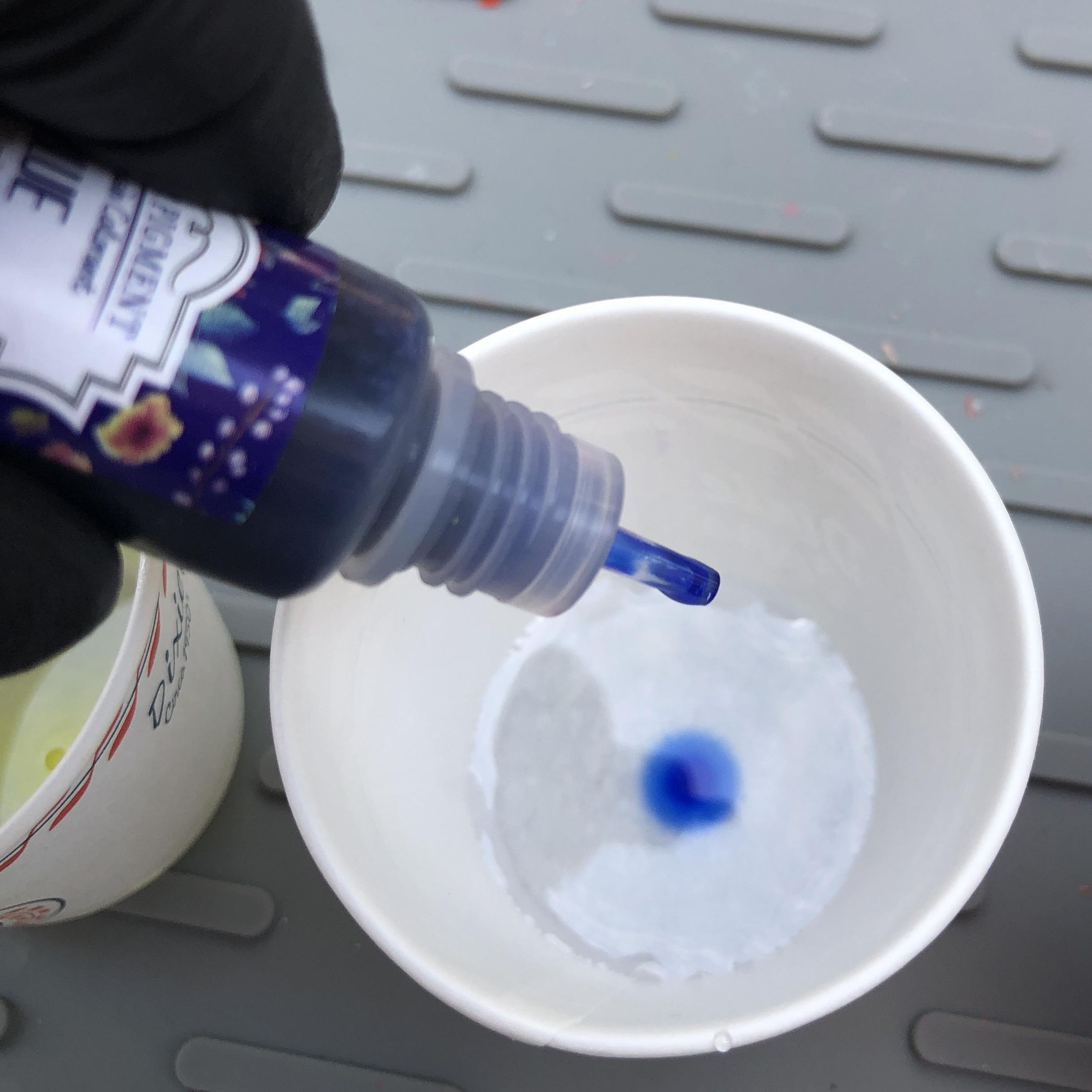 Resin Basics - How to Mix Resin Colors : 15 Steps (with Pictures ...