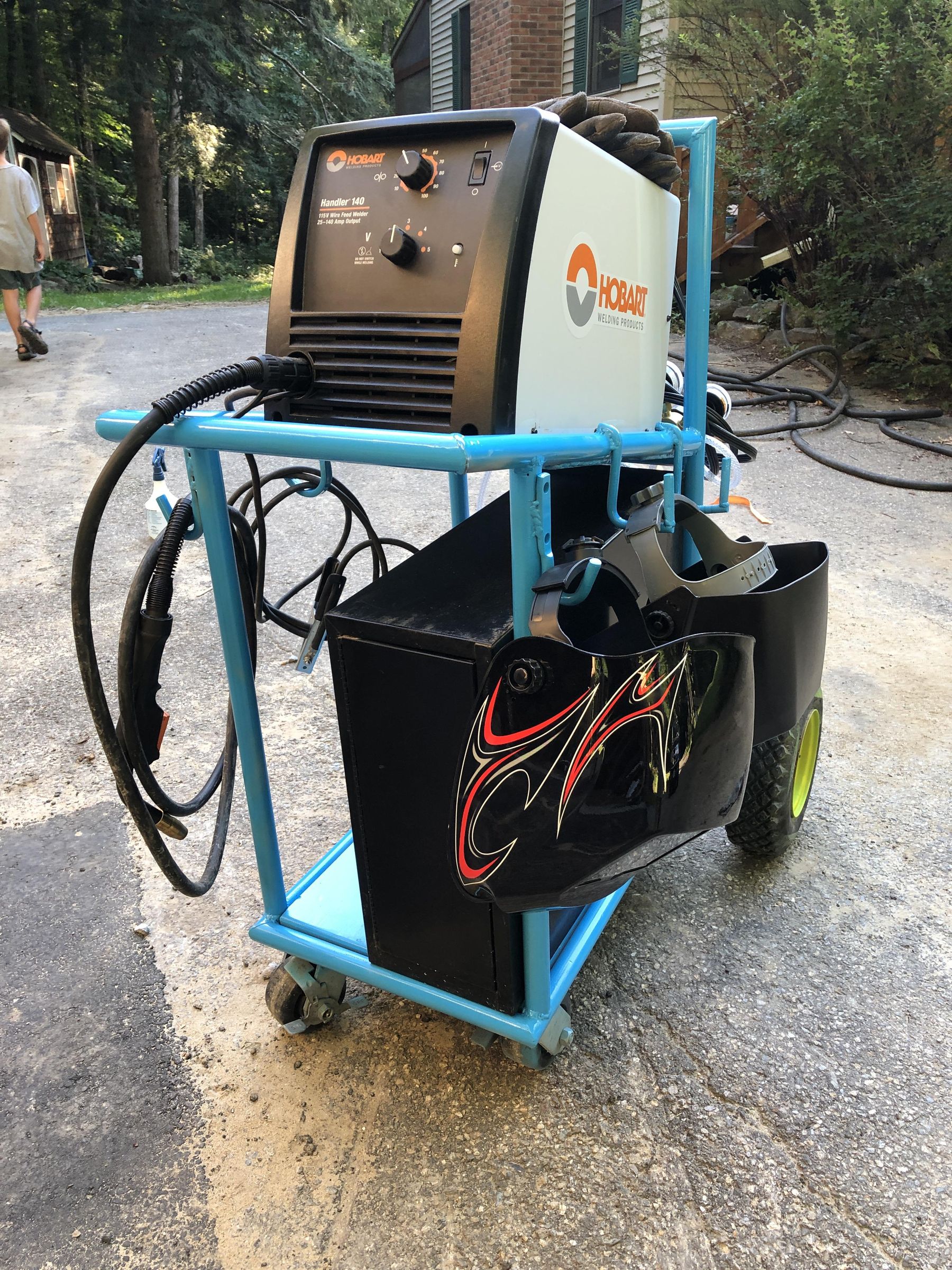 Ultra Robust Welding Cart : 8 Steps (with Pictures) - Instructables