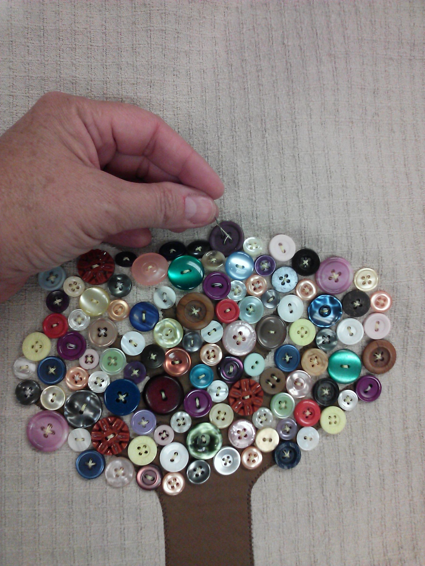 Button Tree Wall Art : 5 Steps - Instructables
