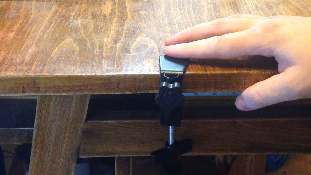 How to Setup a Microphone Stand : 8 Steps - Instructables