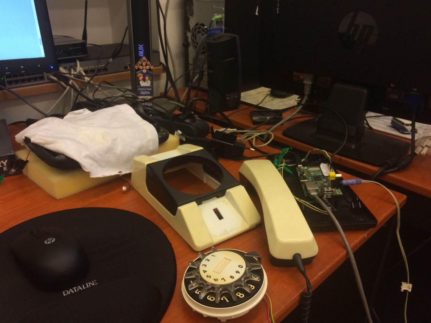Raspberry Pi in Rotary Phone : 8 Steps (with Pictures) - Instructables