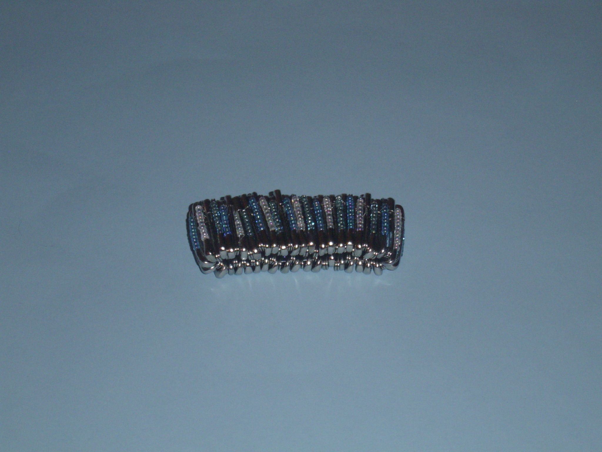 Make a Funky Safety Pin Bracelet : 3 Steps (with Pictures) - Instructables