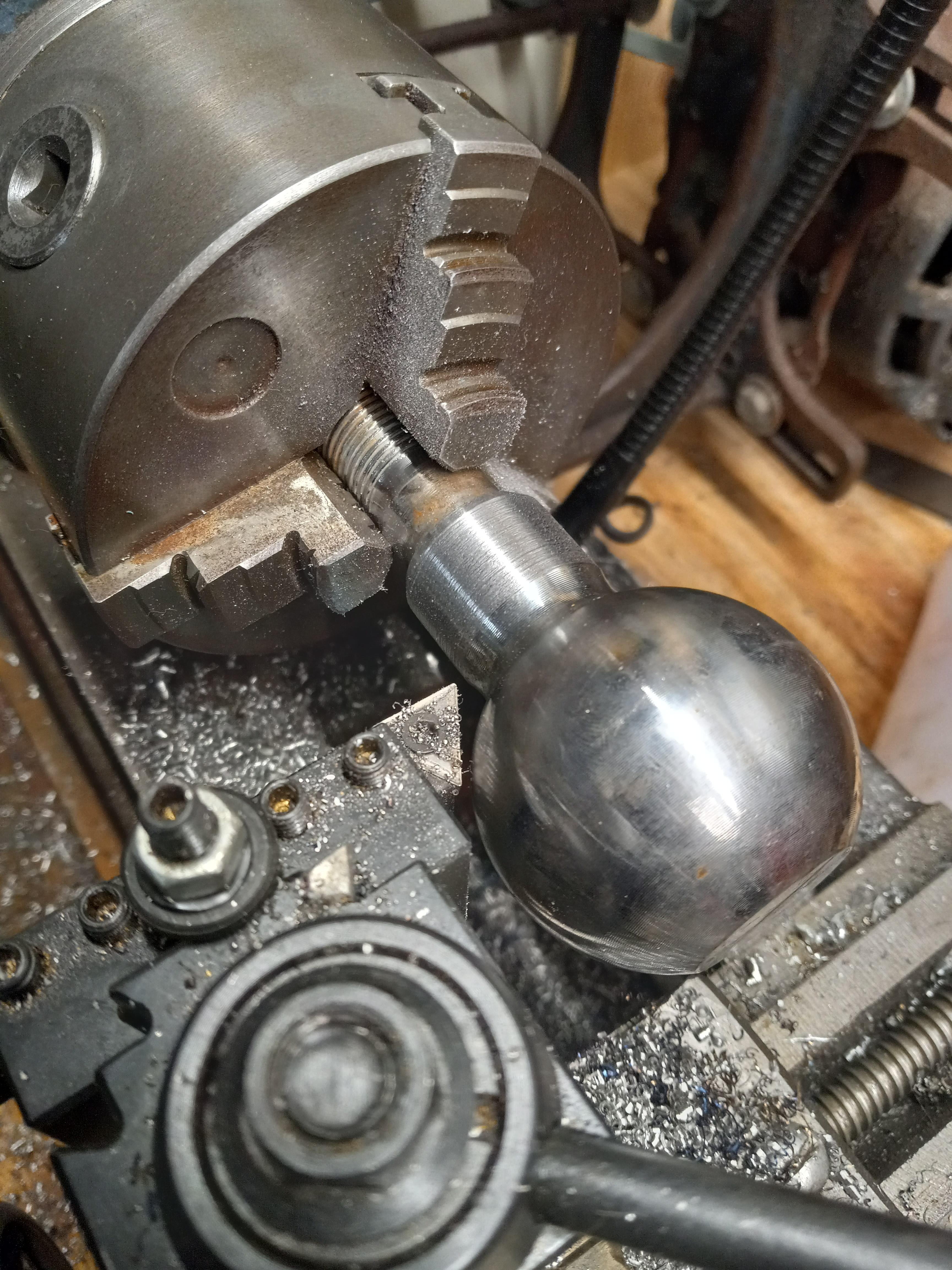 DIY Ball Swivel for Vise/Welding Positioner Out of Reclaimed 2x2 ...