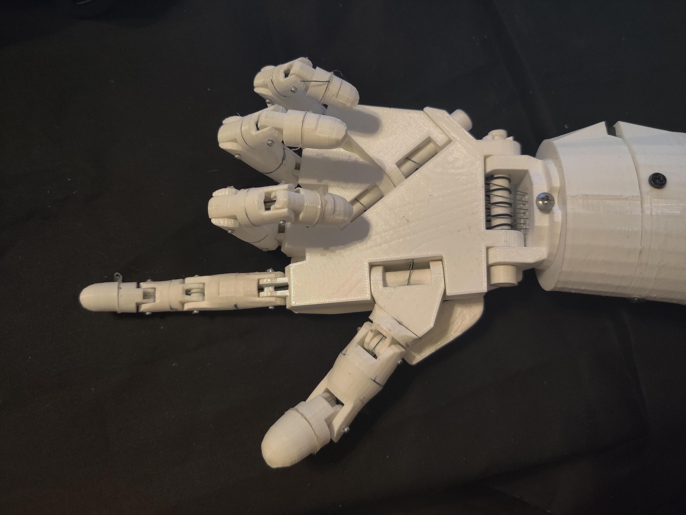 How to Perform Multiple Gestures With an EMG Prosthetic Hand : 5 Steps ...