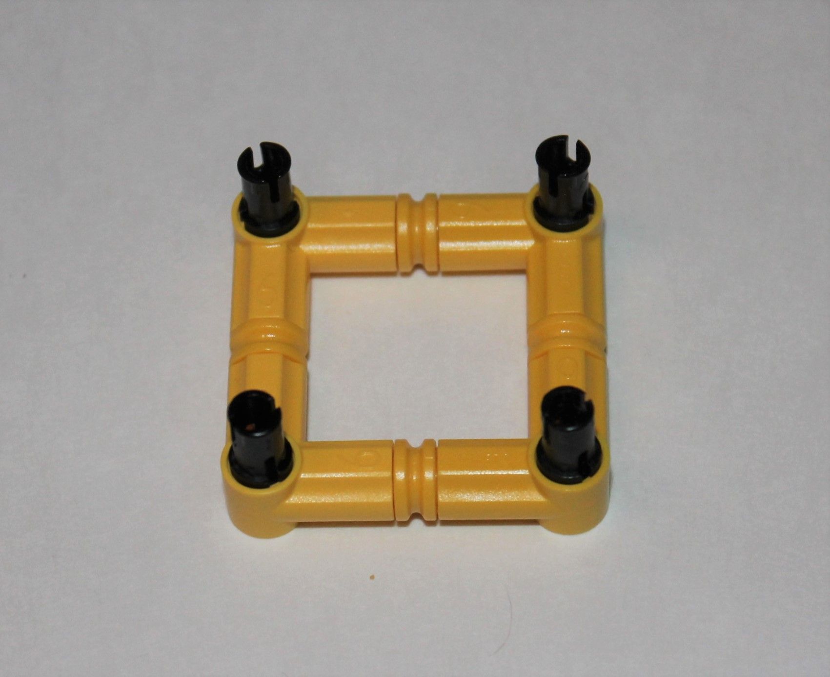 Mini First Lego League Trophy : 14 Steps - Instructables