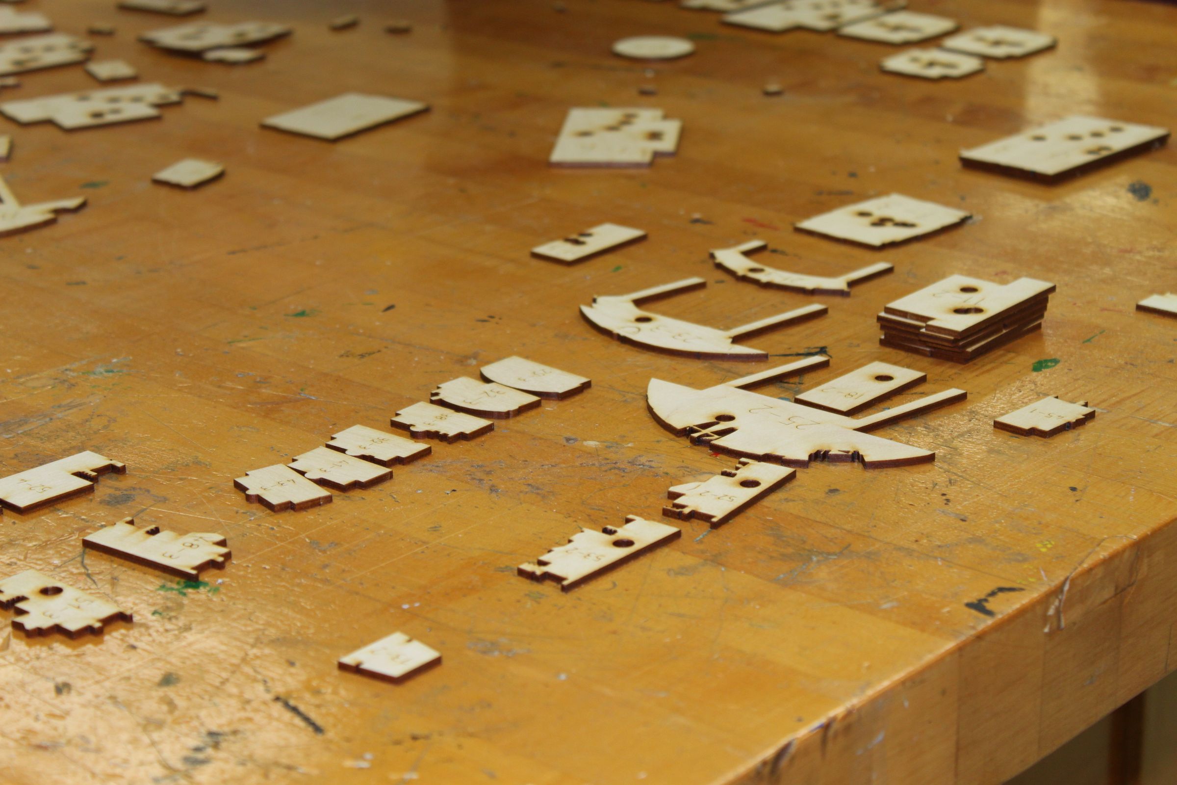 R2D2 - Laser Cut Wood Model : 20 Steps (with Pictures) - Instructables