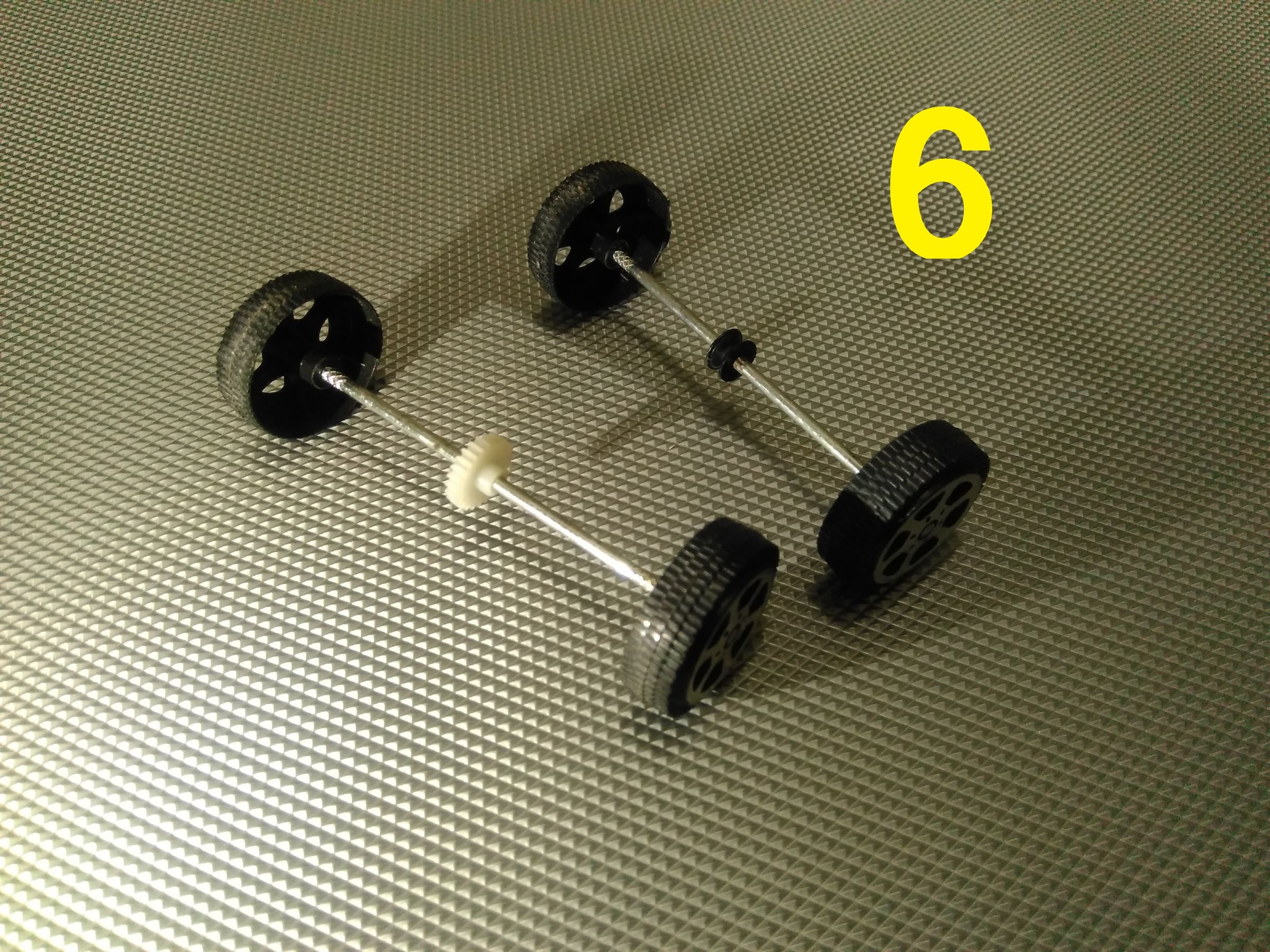 How to Make a Propeller Car : 4 Steps (with Pictures) - Instructables