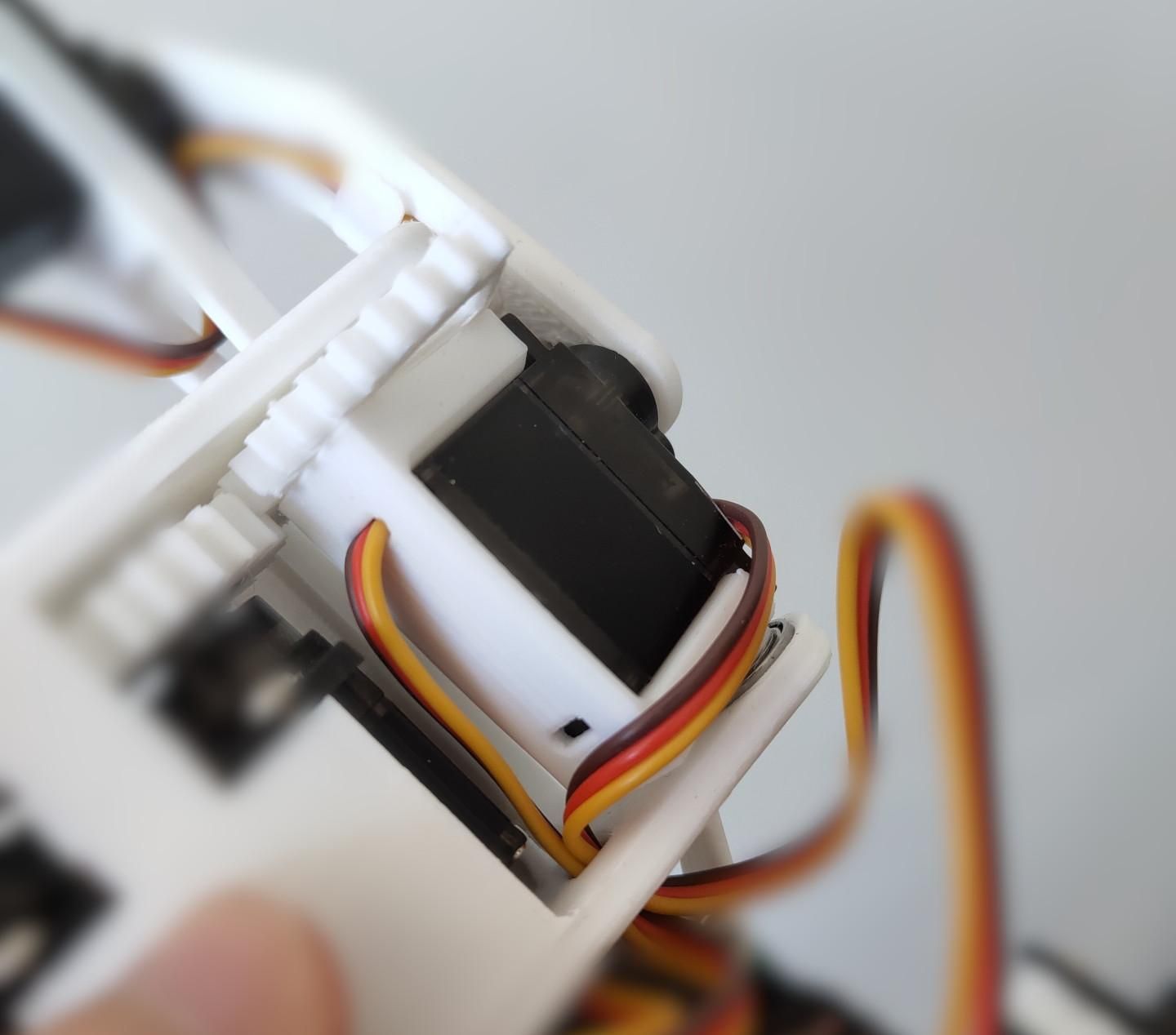 ESP32 Small Robot Dog (closed) : 7 Steps (with Pictures) - Instructables